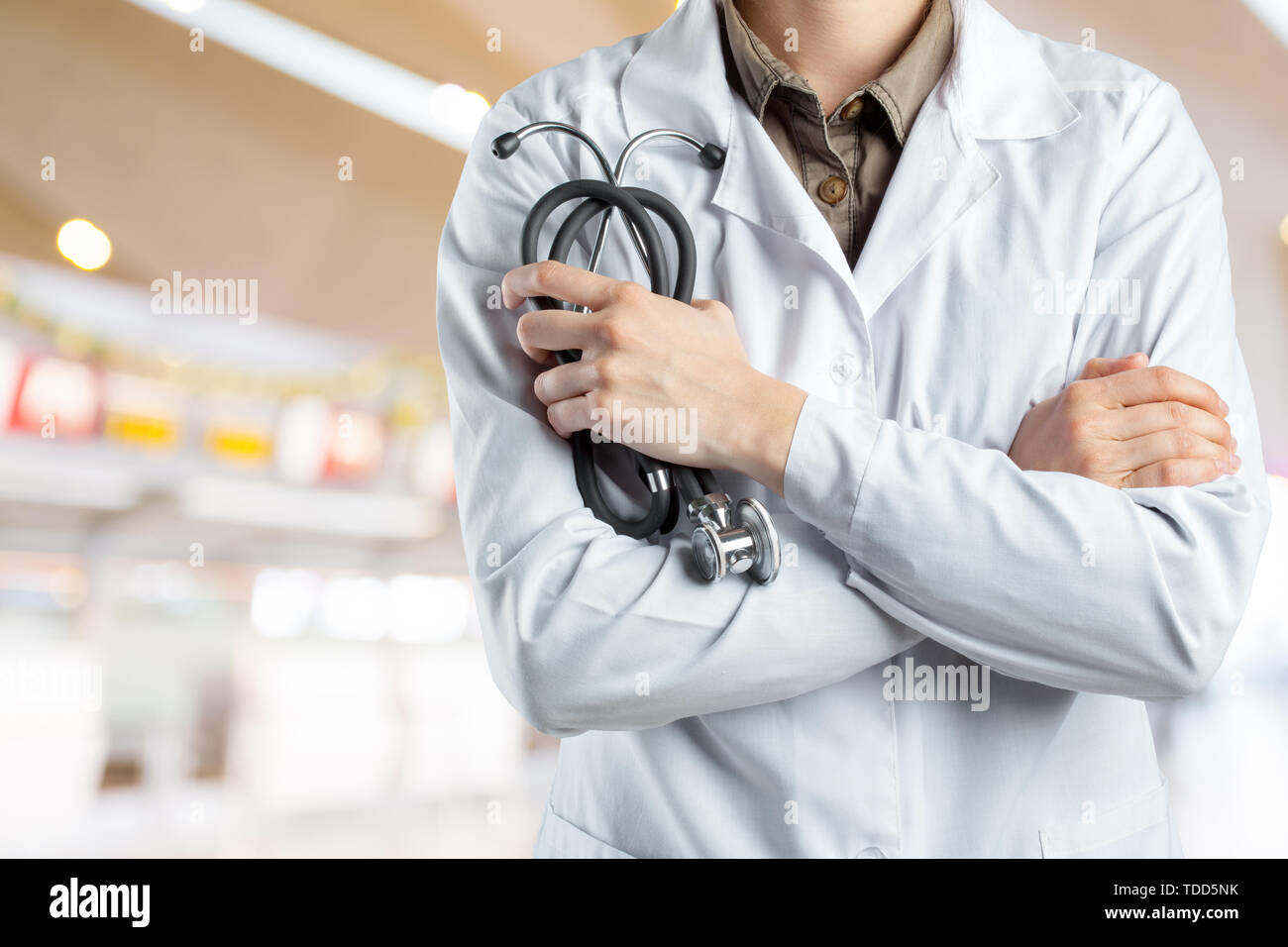 Hands of medical doctor Stock Photo - Alamy