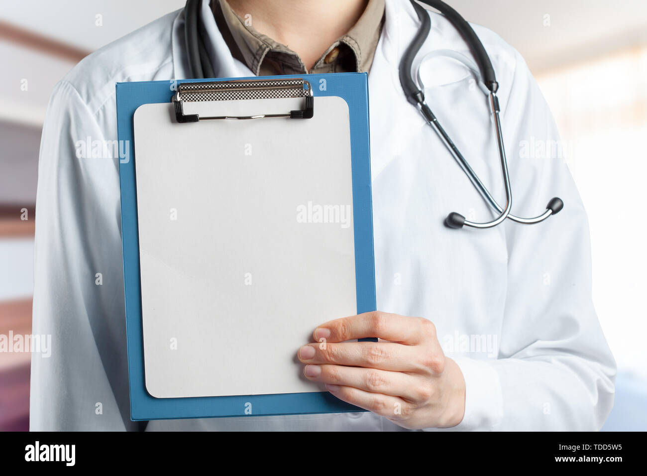 Hands of medical doctor Stock Photo - Alamy