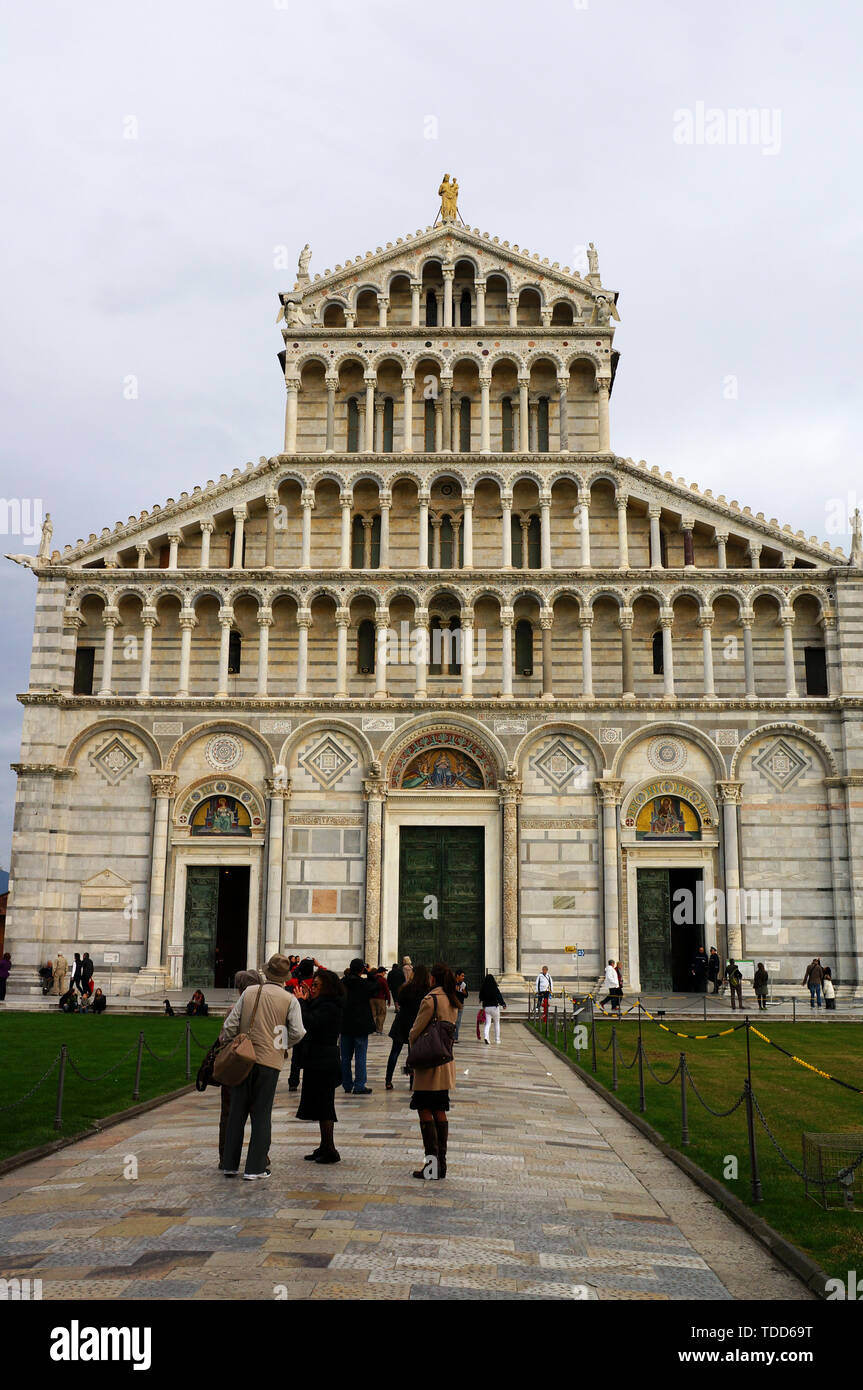 Renaissance florence court hi-res stock photography and images - Alamy