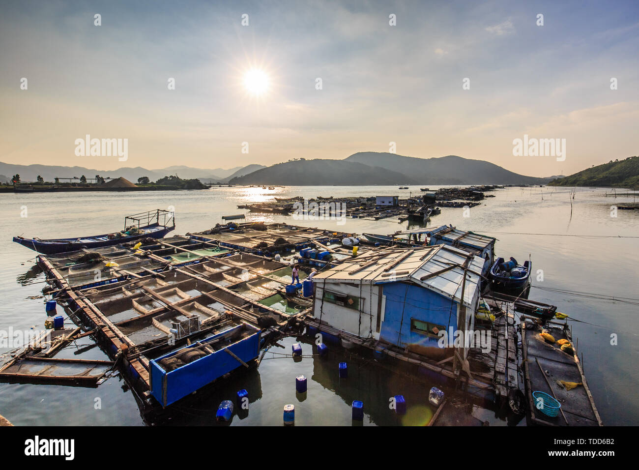 Yanzhou hi-res stock photography and images - Alamy