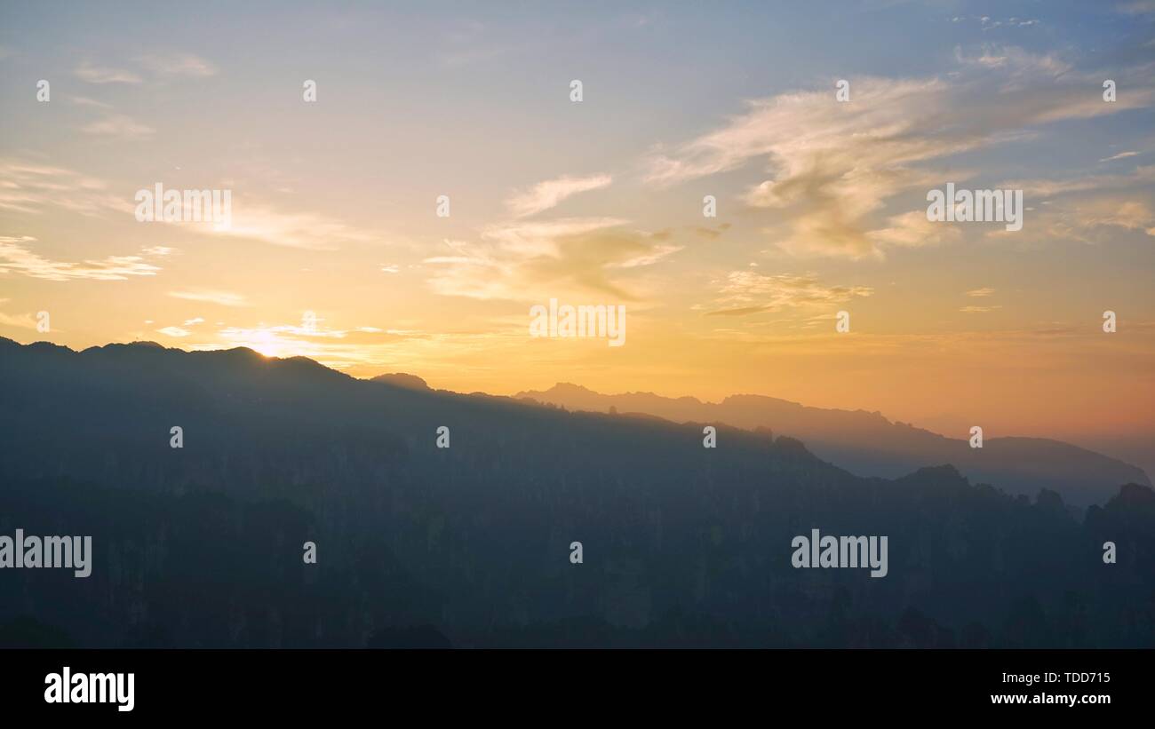 The big view platform of Zhangjiajie Forest Park is the only viewing ...