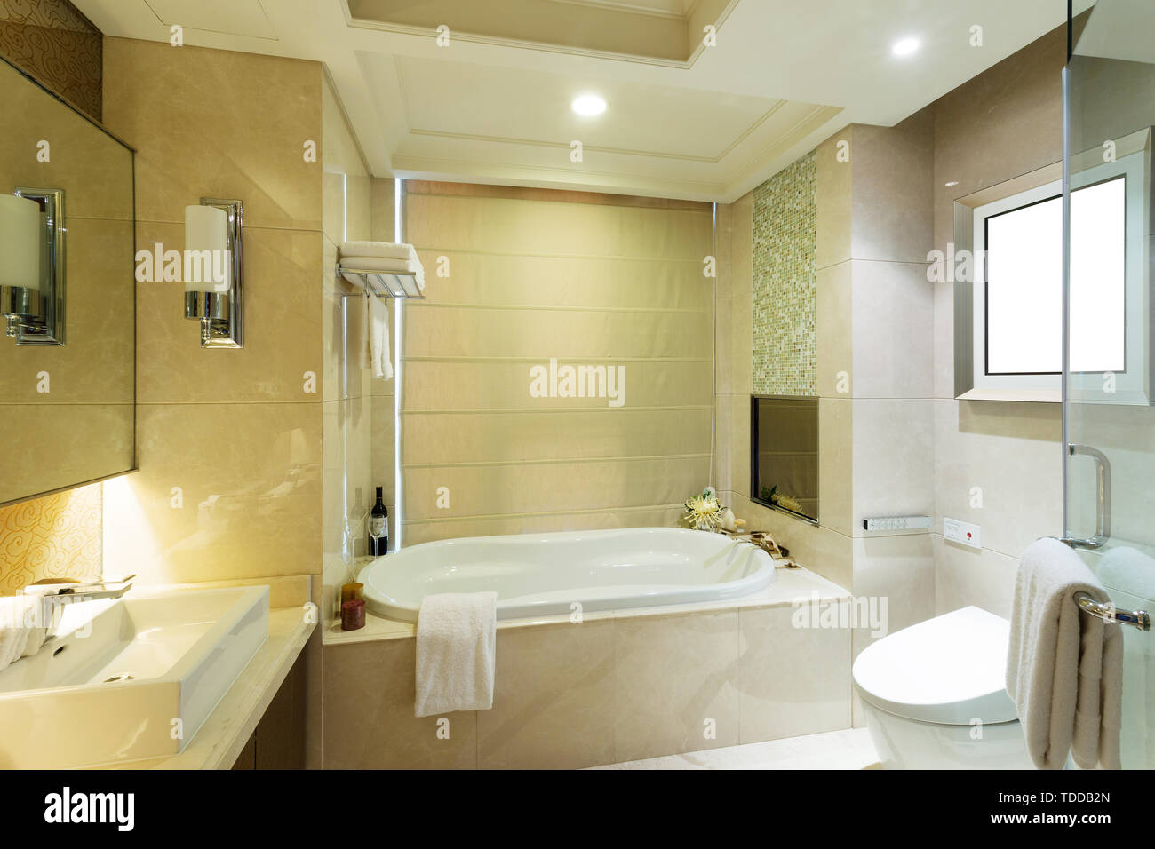 Interior bathoom hi-res stock photography and images - Alamy