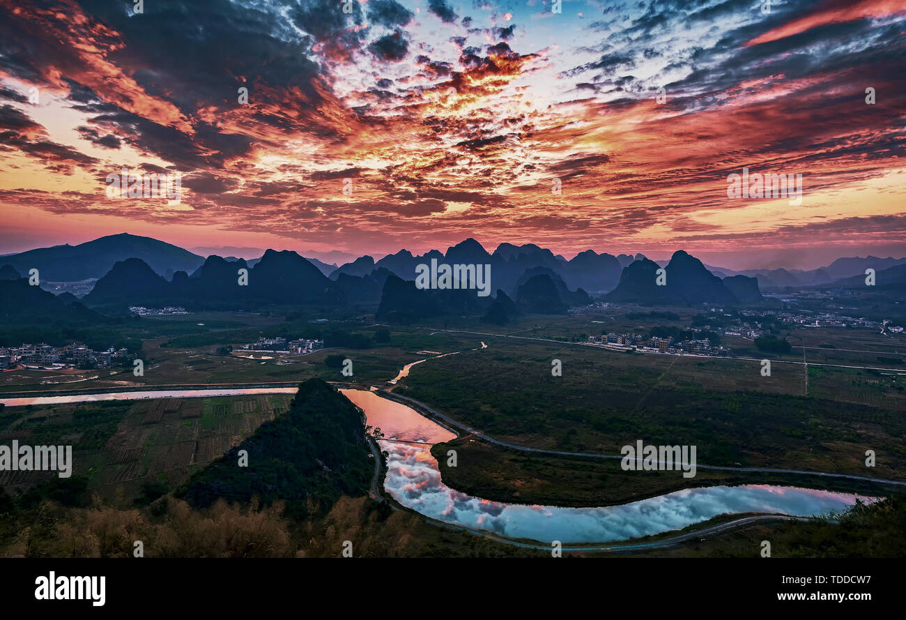 Feng lin hi-res stock photography and images - Alamy