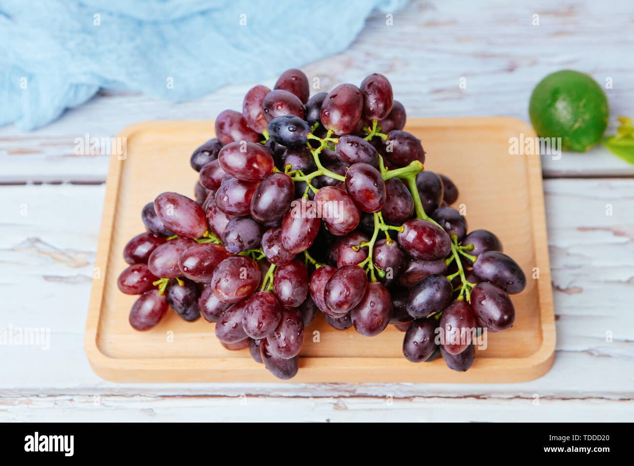 Daisawa mountain grapes hi-res stock photography and images - Alamy