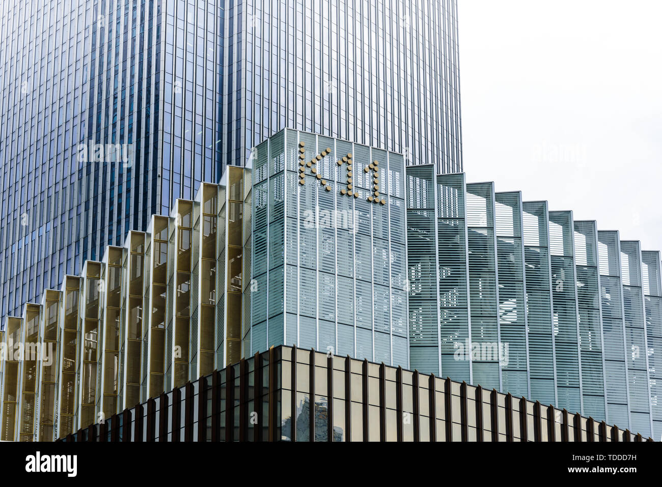 Evergrande building guangzhou hi-res stock photography and images - Alamy