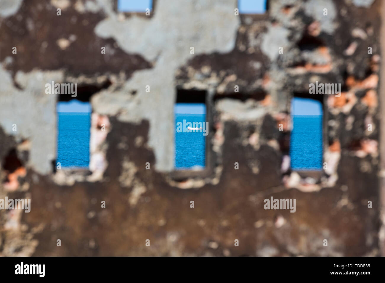 The seaside train station in Colombo, Sri Lanka, is based on the ...