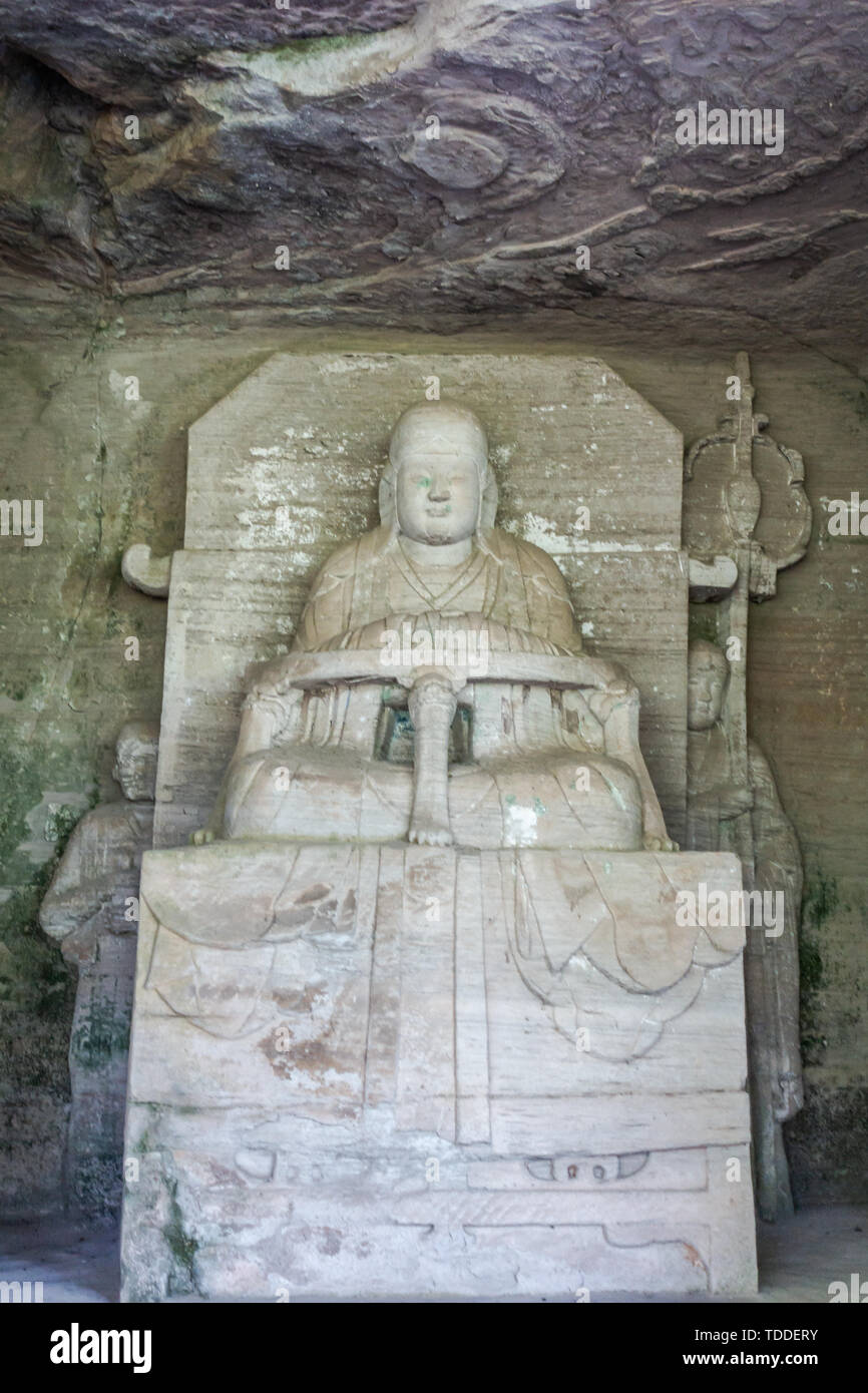 Serious historical monuments hi-res stock photography and images - Alamy