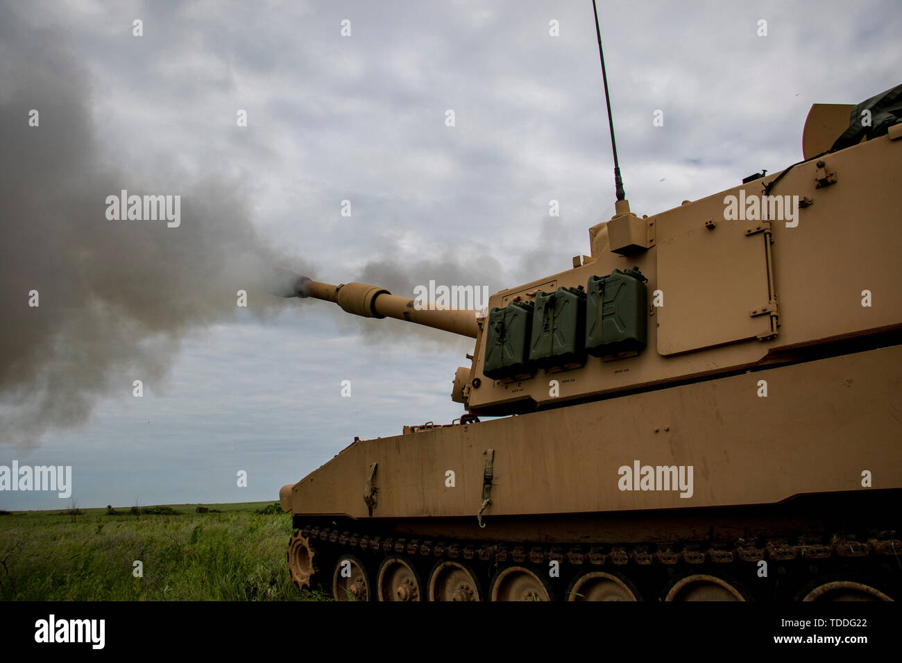 214th field artillery regiment hi-res stock photography and images - Alamy