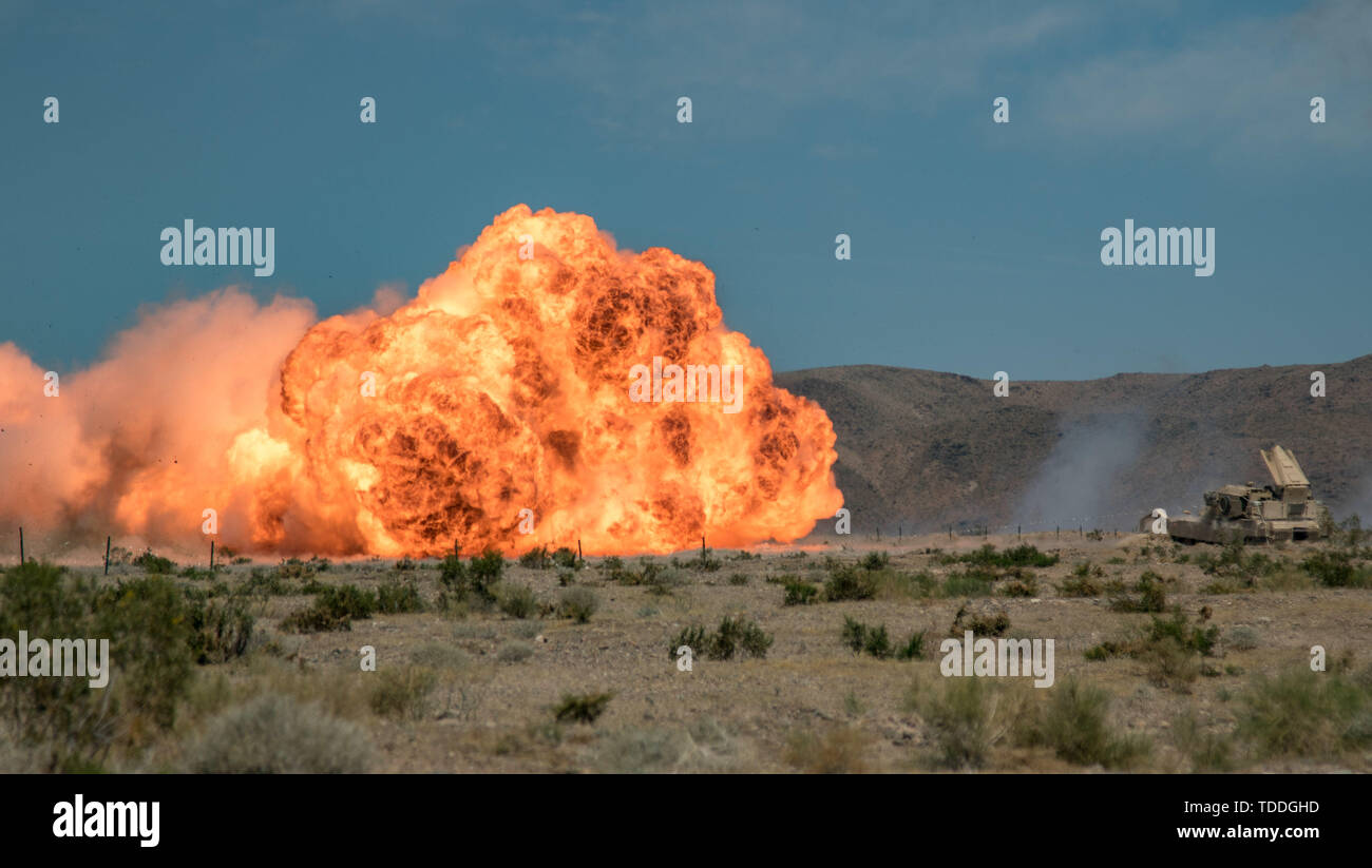 13 combat sustainment support battalion hi-res stock photography and ...