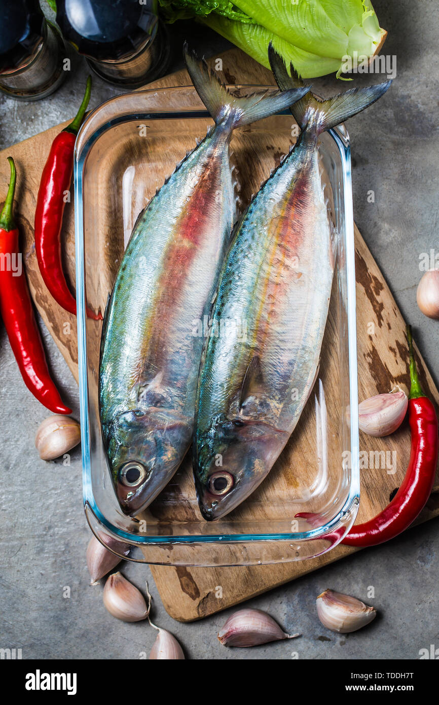 Fresh sea fish Stock Photo - Alamy