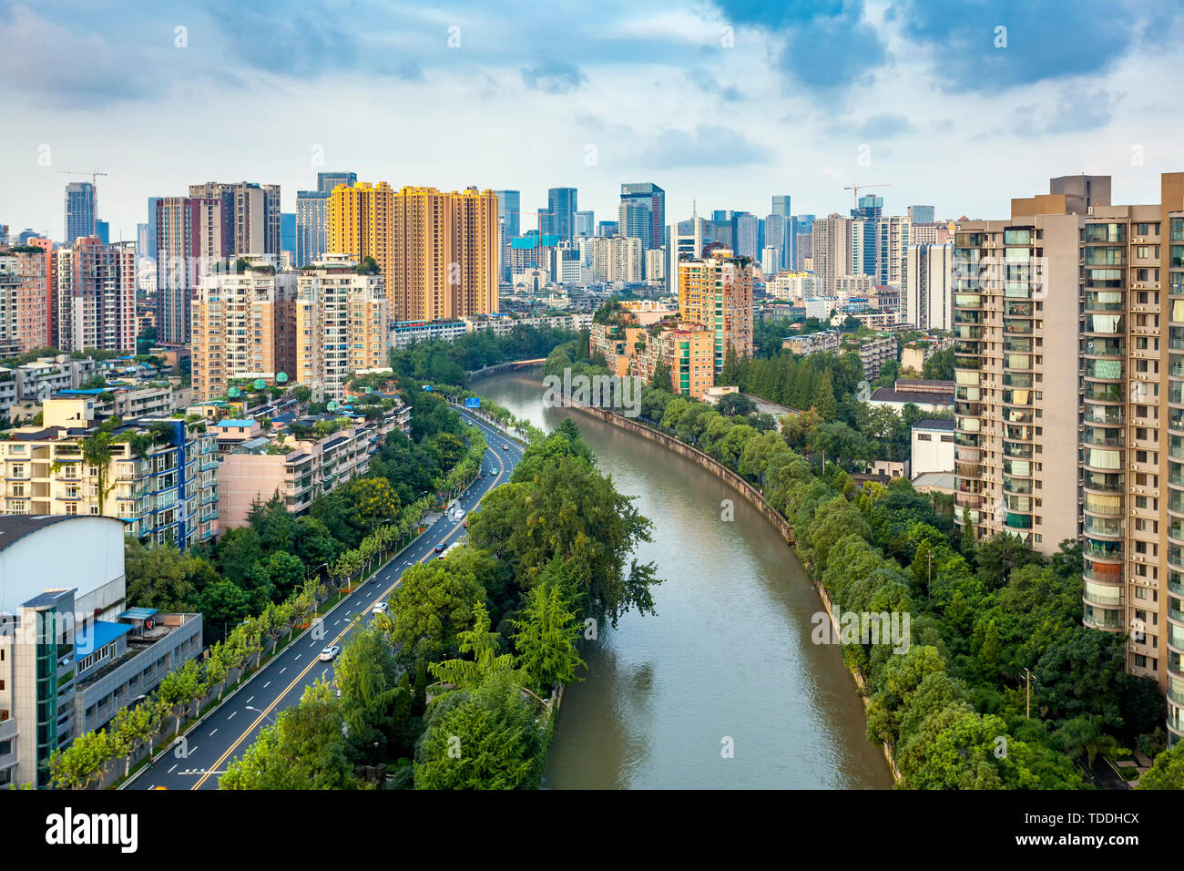 Chengdu water hi-res stock photography and images - Alamy