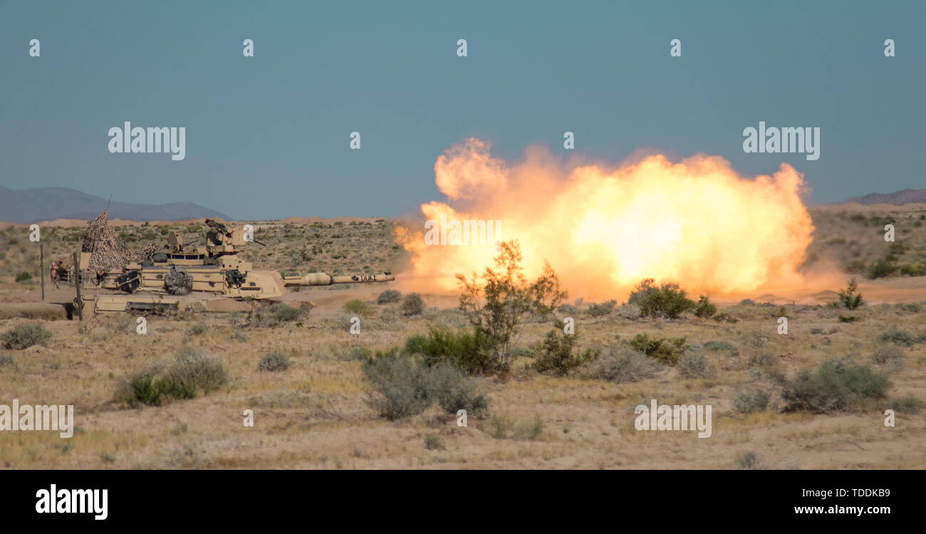 Soldiers from 3rd Battalion, 116 Cavalry Regiment conduct their last ...
