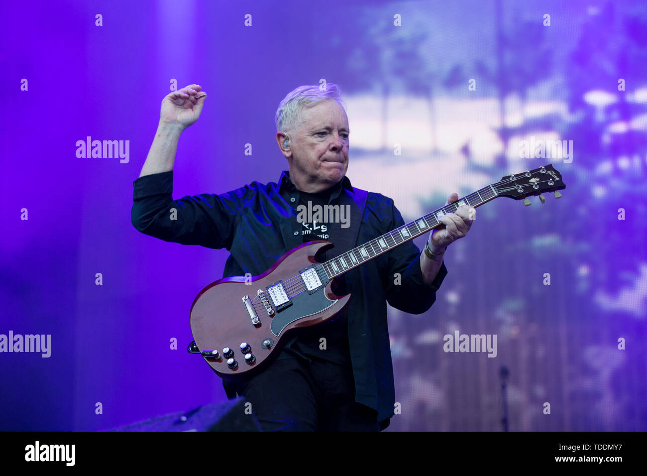 New order band 2019 hi-res stock photography and images - Alamy