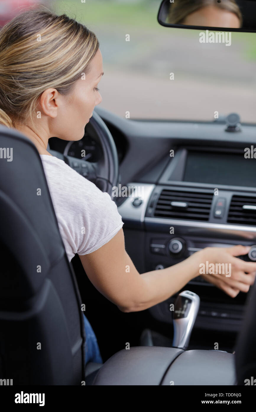 Vehicle audio hi-res stock photography and images - Alamy