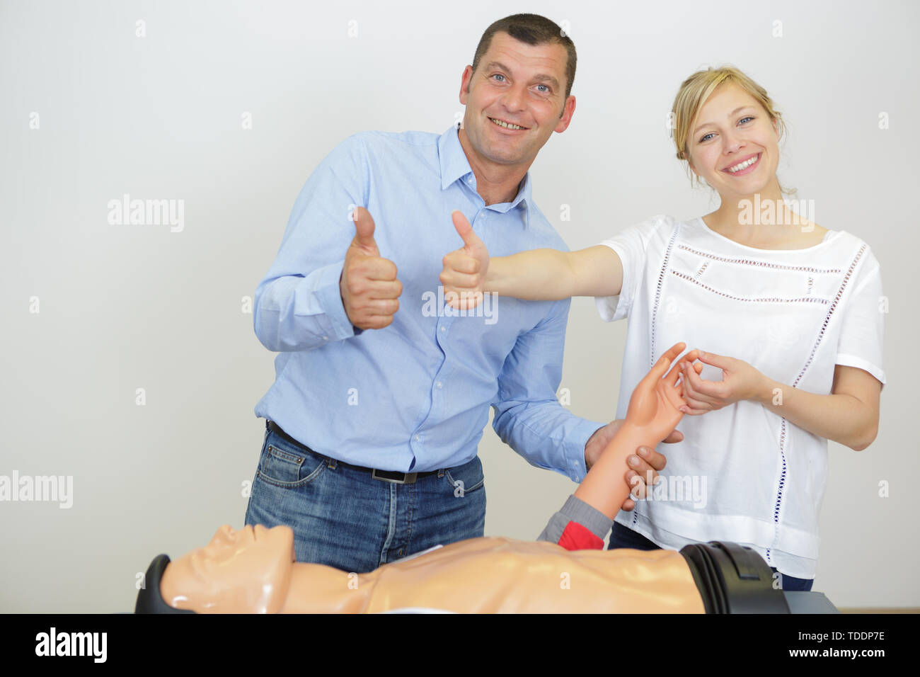 Chest compression hi-res stock photography and images - Alamy