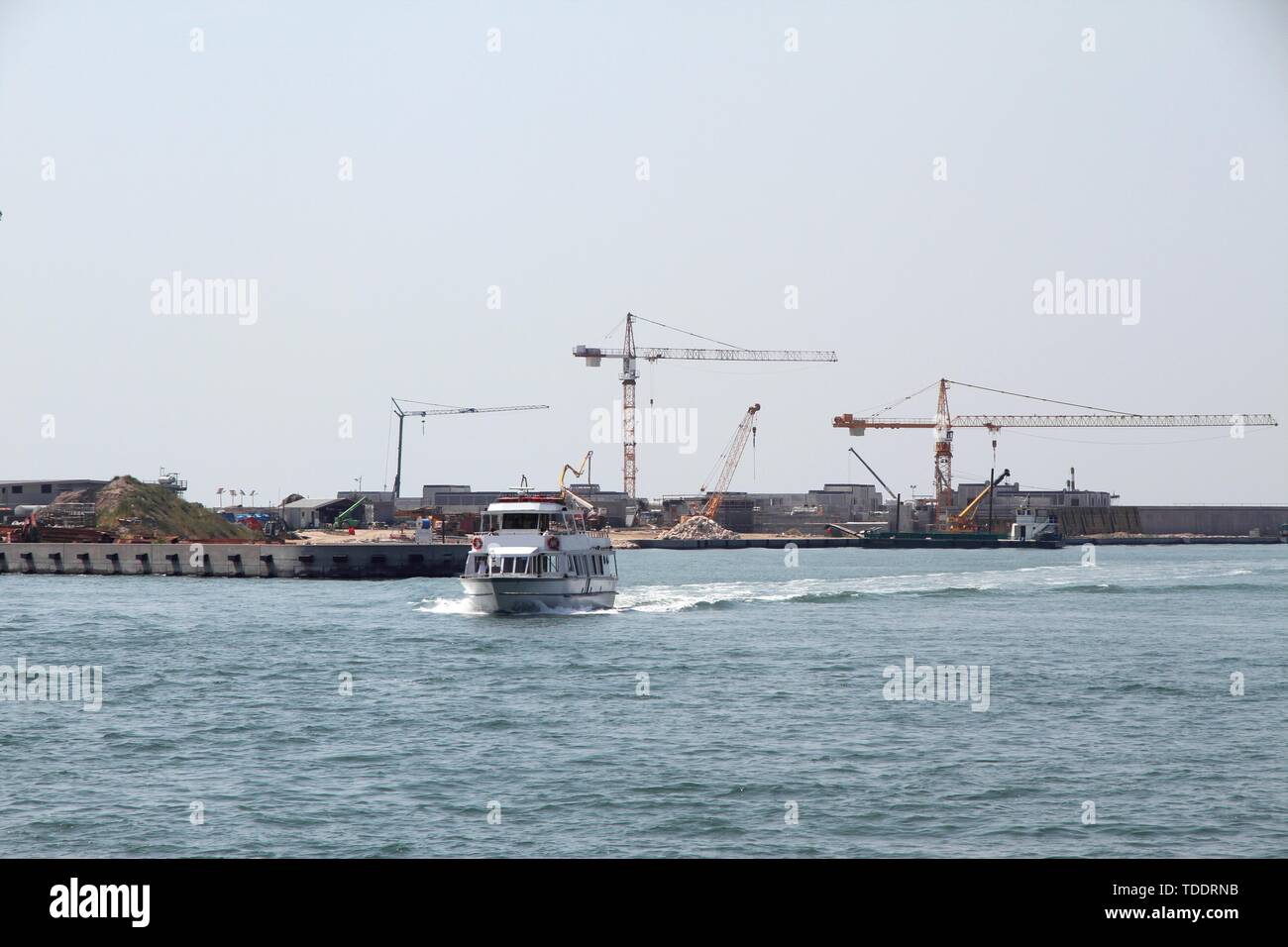 many crane of a Construction site of a special dam to protect Venice ...
