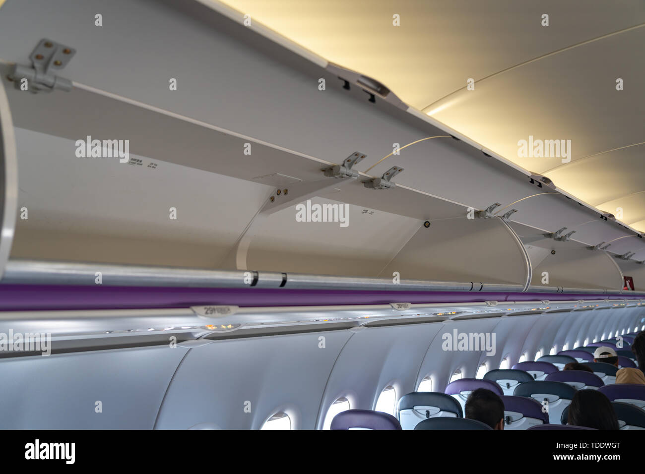 Baggage bin hi-res stock photography and images - Alamy