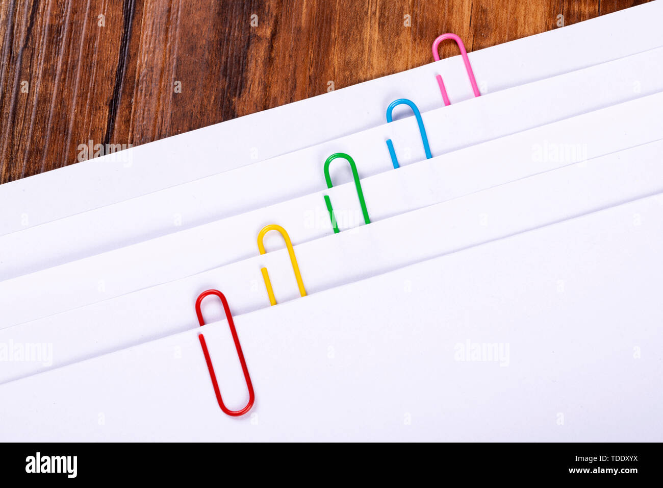 Various kinds of paper clips hi-res stock photography and images - Alamy