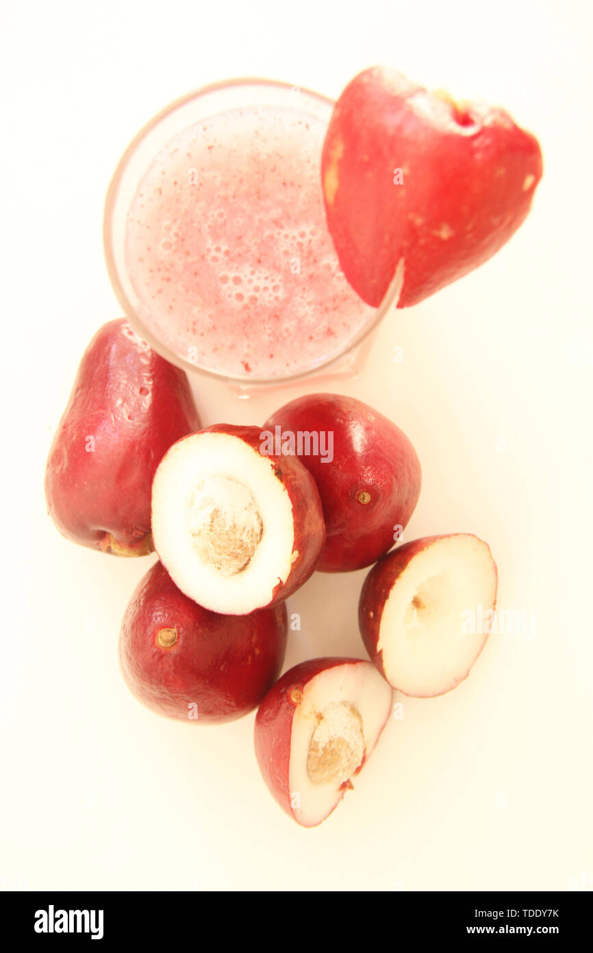 Jambo fruit hi-res stock photography and images - Alamy