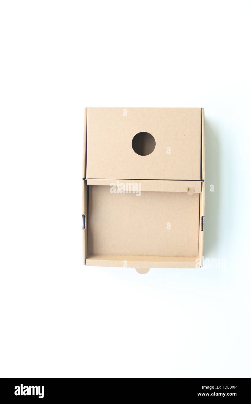 Isolated open cardboard box packing in white background, São Paulo ...