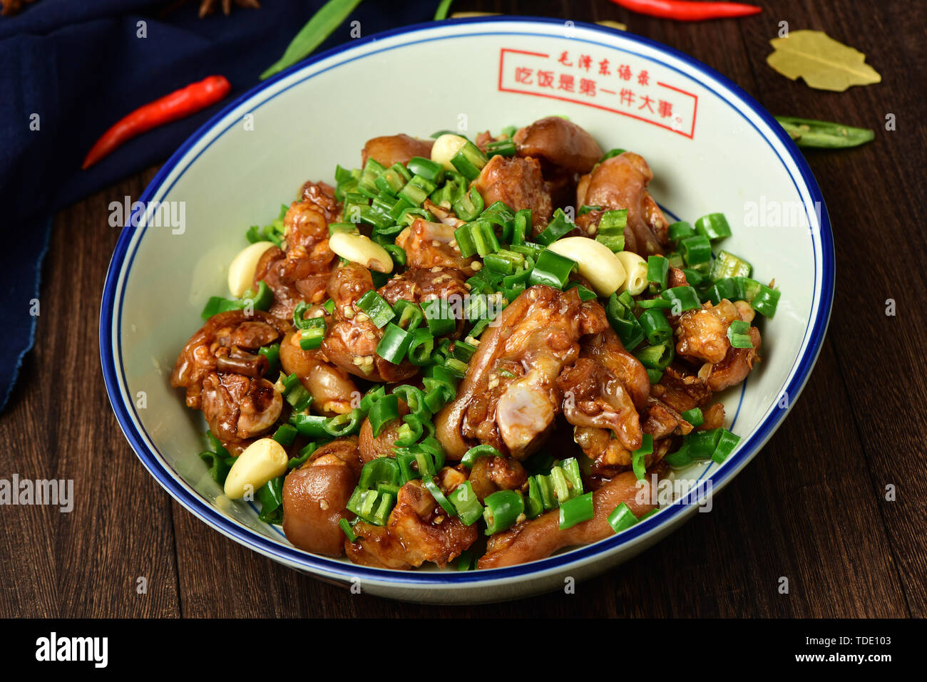 Spicy, stir-fried pig's hoof Stock Photo - Alamy