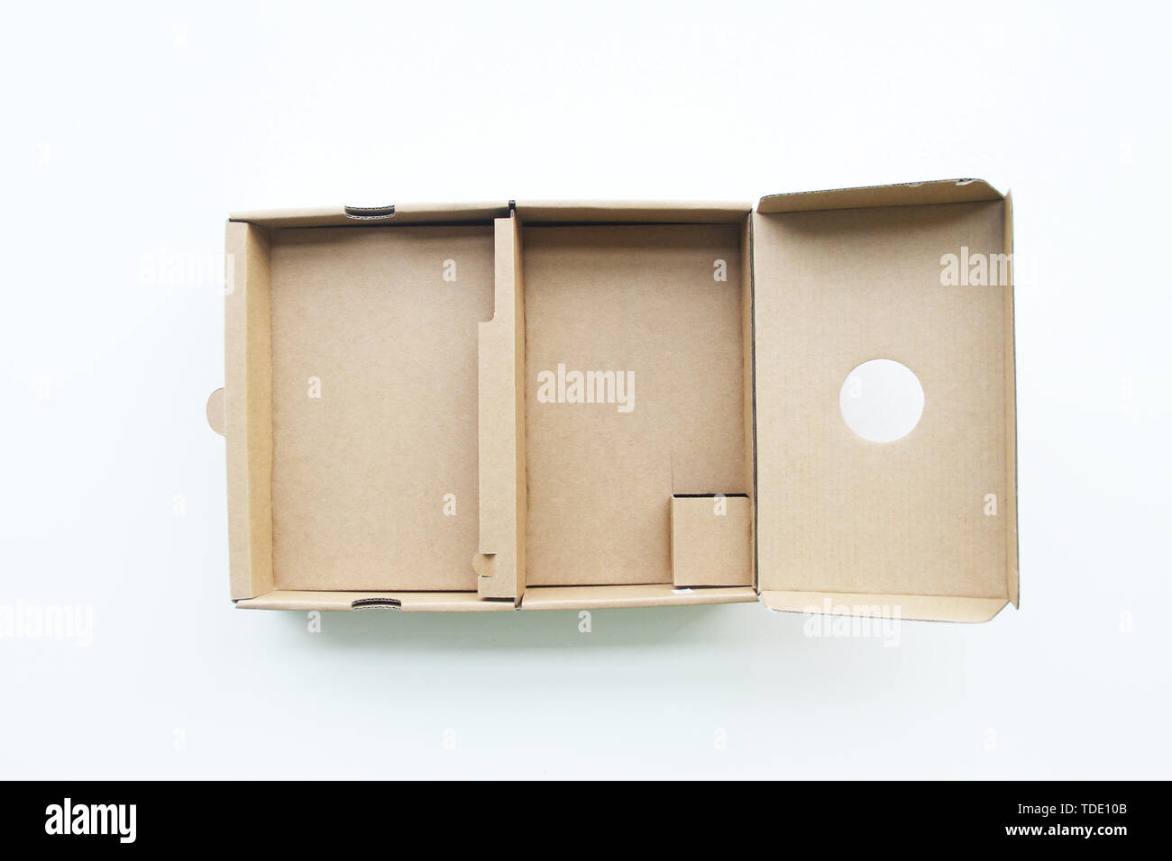 Isolated open cardboard box packing in white background, São Paulo ...
