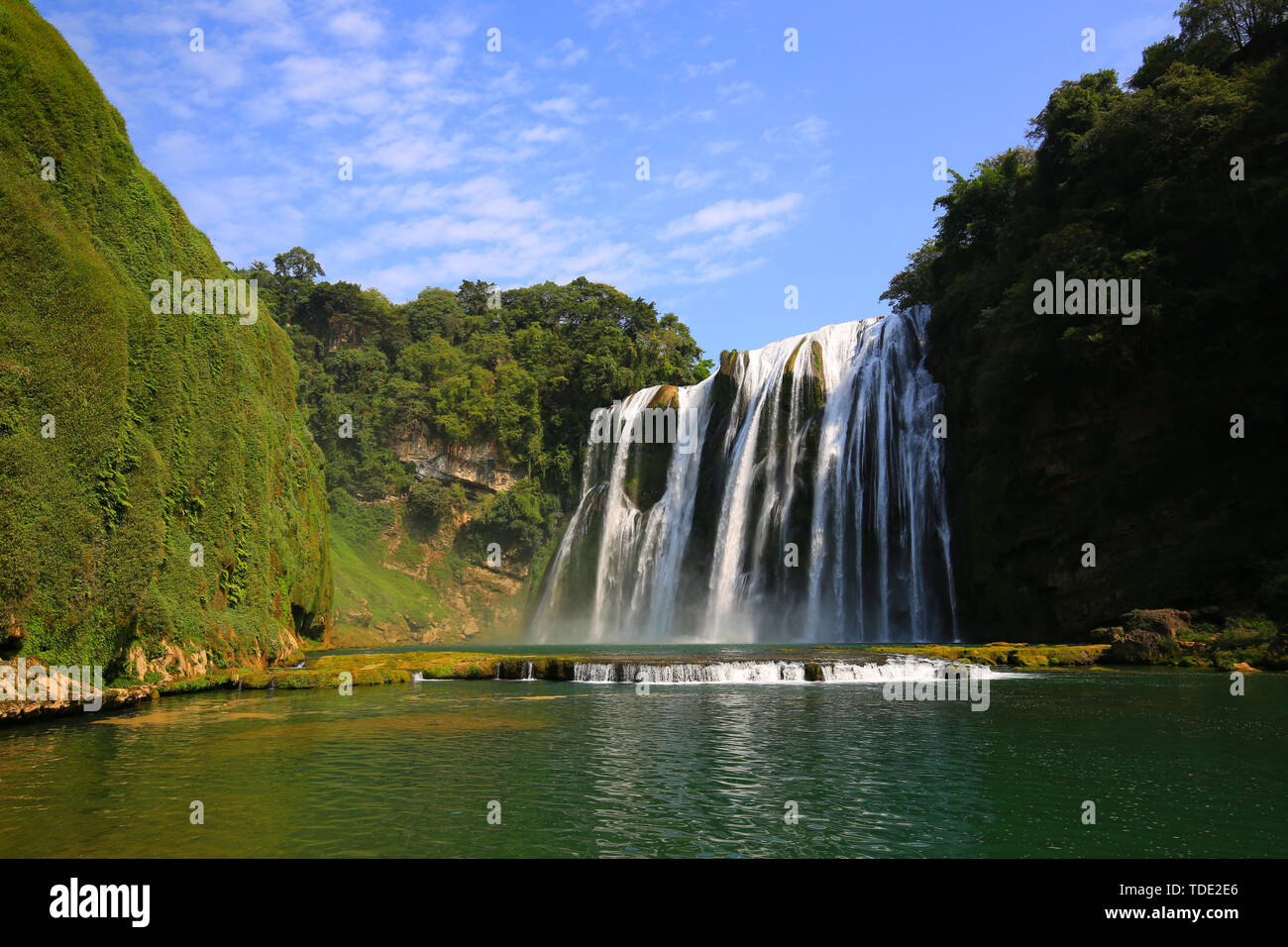 Huangguoshu waterfall hi-res stock photography and images - Alamy