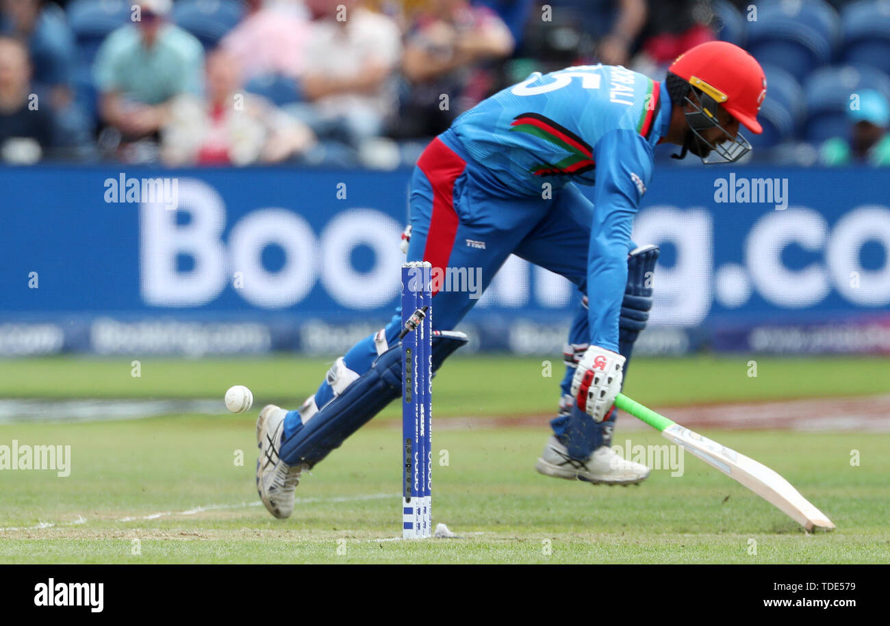Afghanistan's Noor Ali Zadran survives an early run out attempt during ...