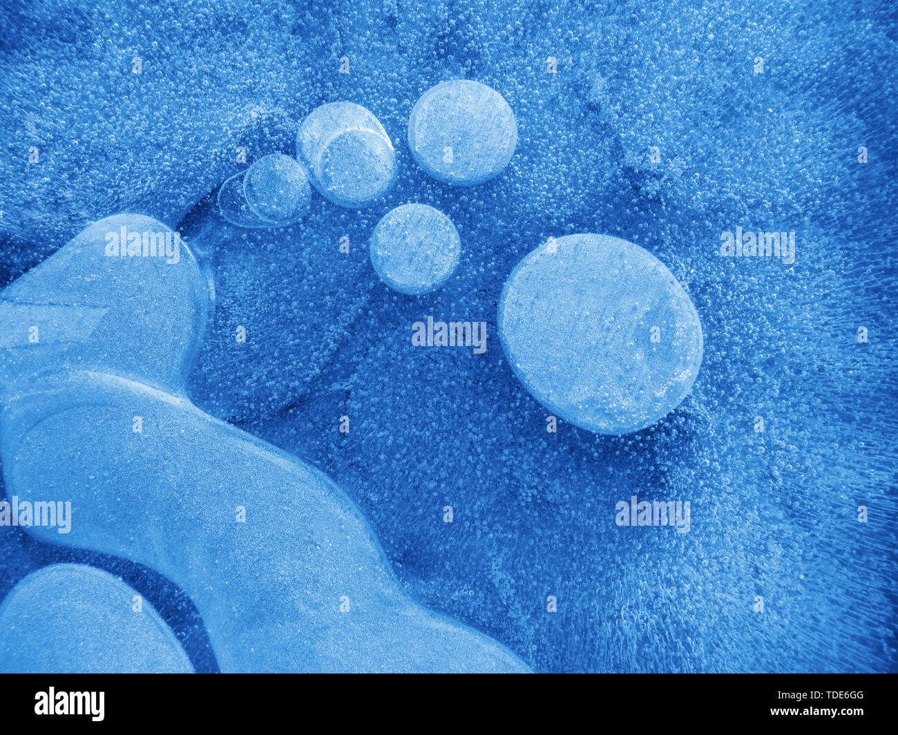 Blue ice texture hi-res stock photography and images - Alamy