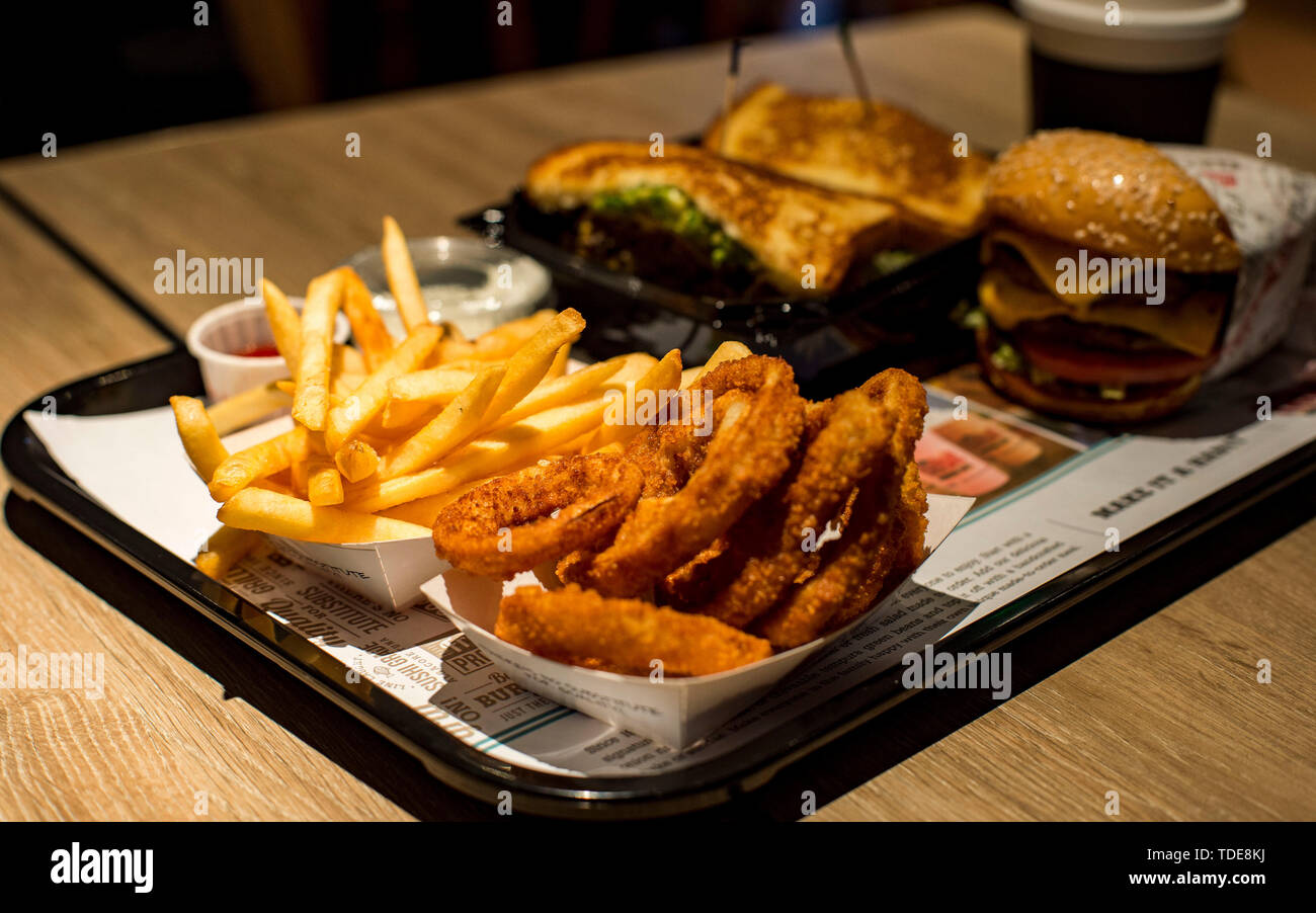 Burger package hi-res stock photography and images - Alamy