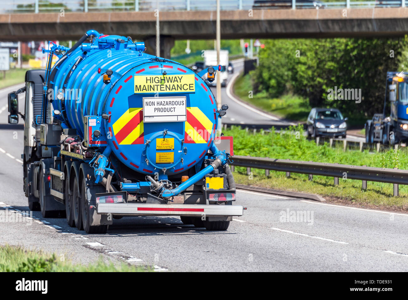 tanker lorry truck on uk motorway in fast motion Stock Photo - Alamy