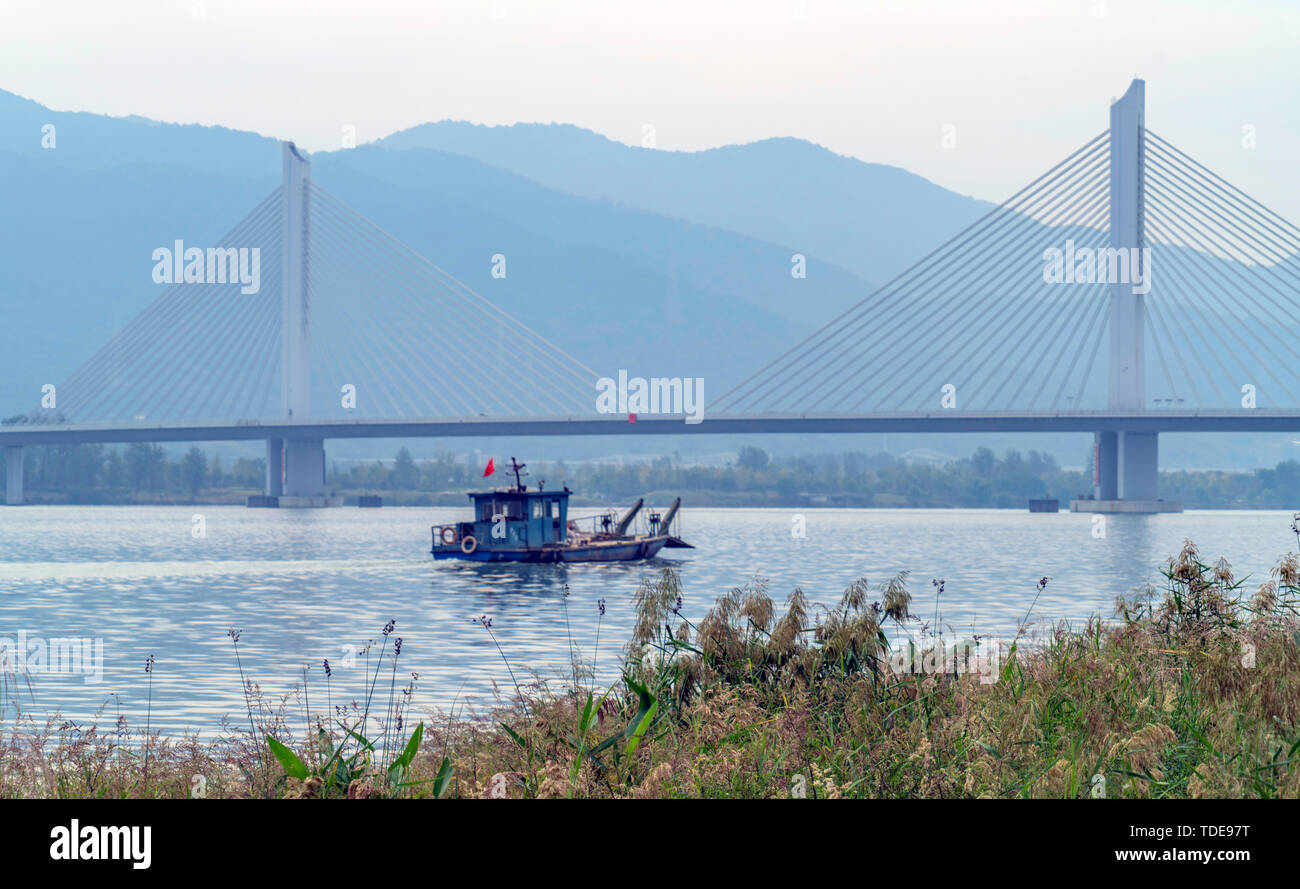 Cable stayed system hi-res stock photography and images - Alamy