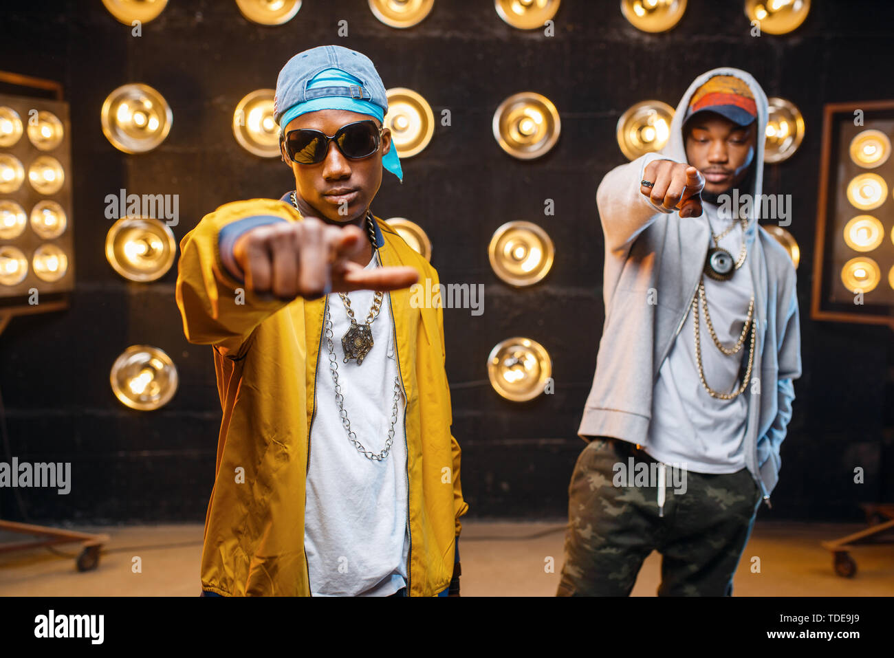 Live performance rap artists on hi-res stock photography and images - Alamy