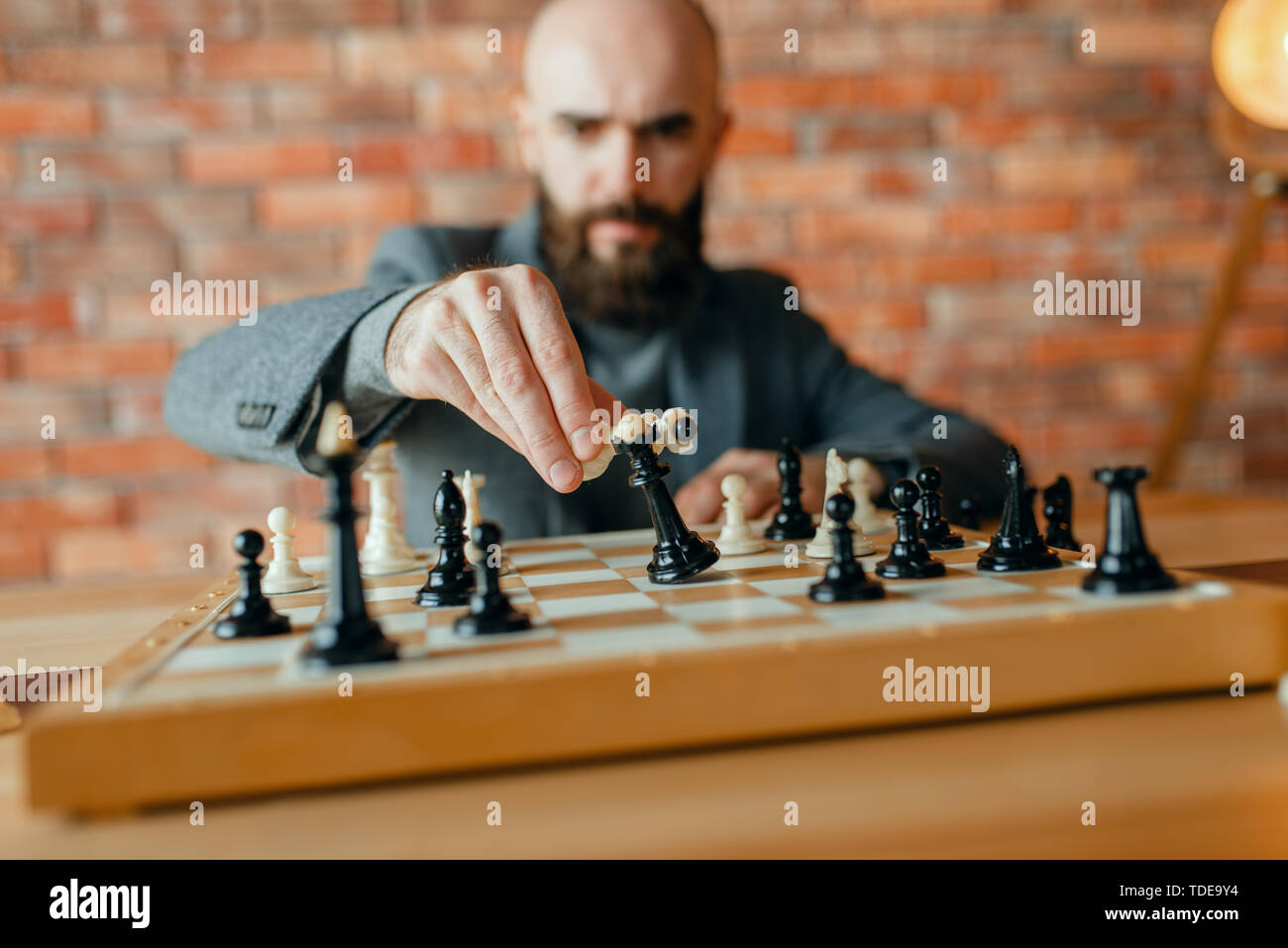White move hi-res stock photography and images - Alamy