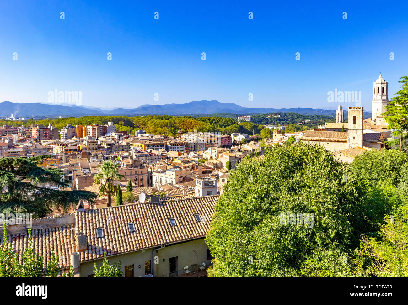 Cityscape, view of Girona, Catalonia, Spain, medieval houses and ...