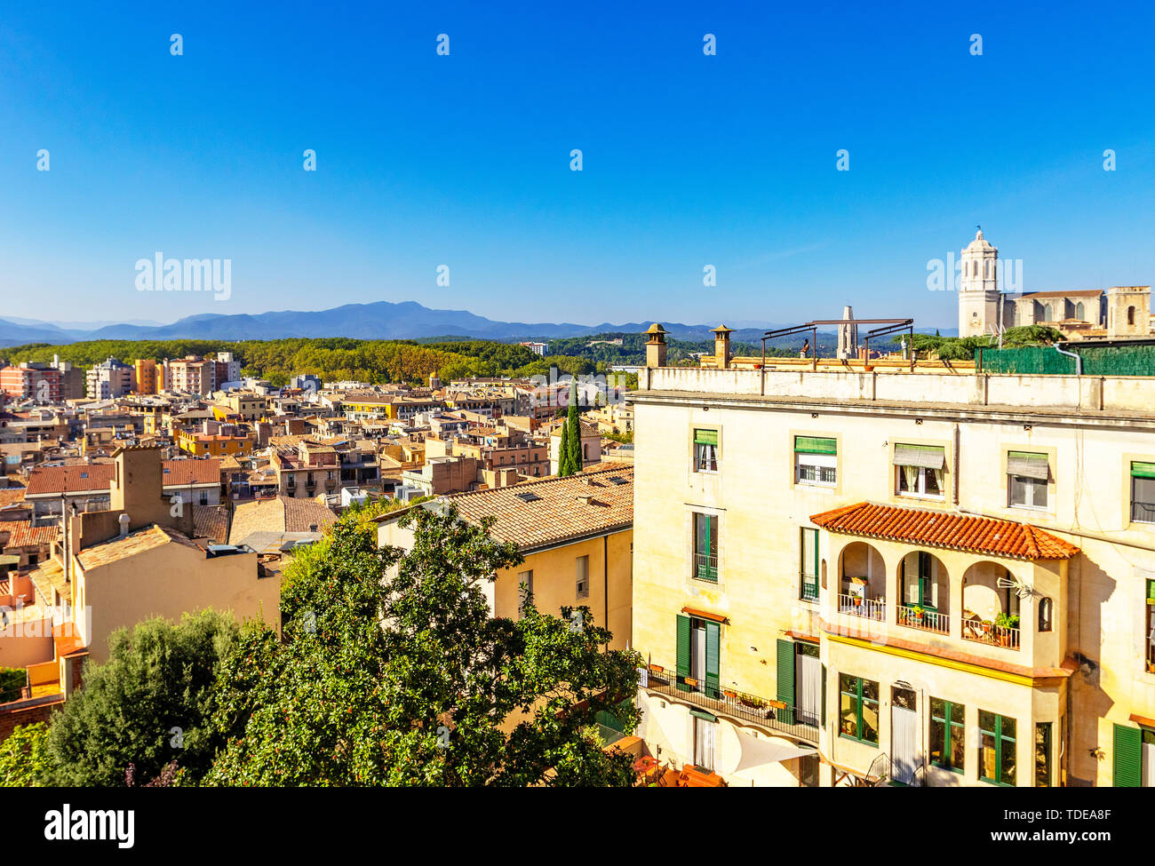Cityscape, view of Girona, Catalonia, Spain, medieval houses and ...
