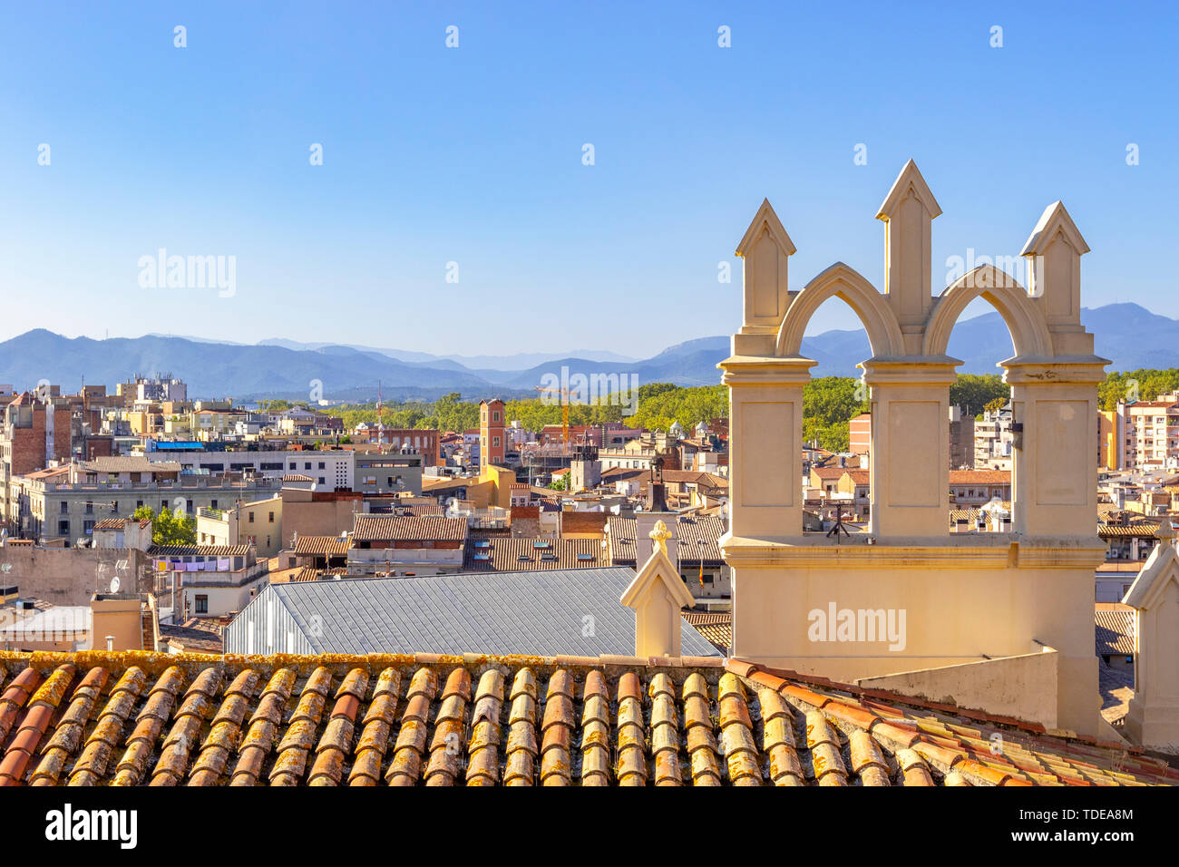 Cityscape, view of Girona, Catalonia, Spain, medieval houses and ...
