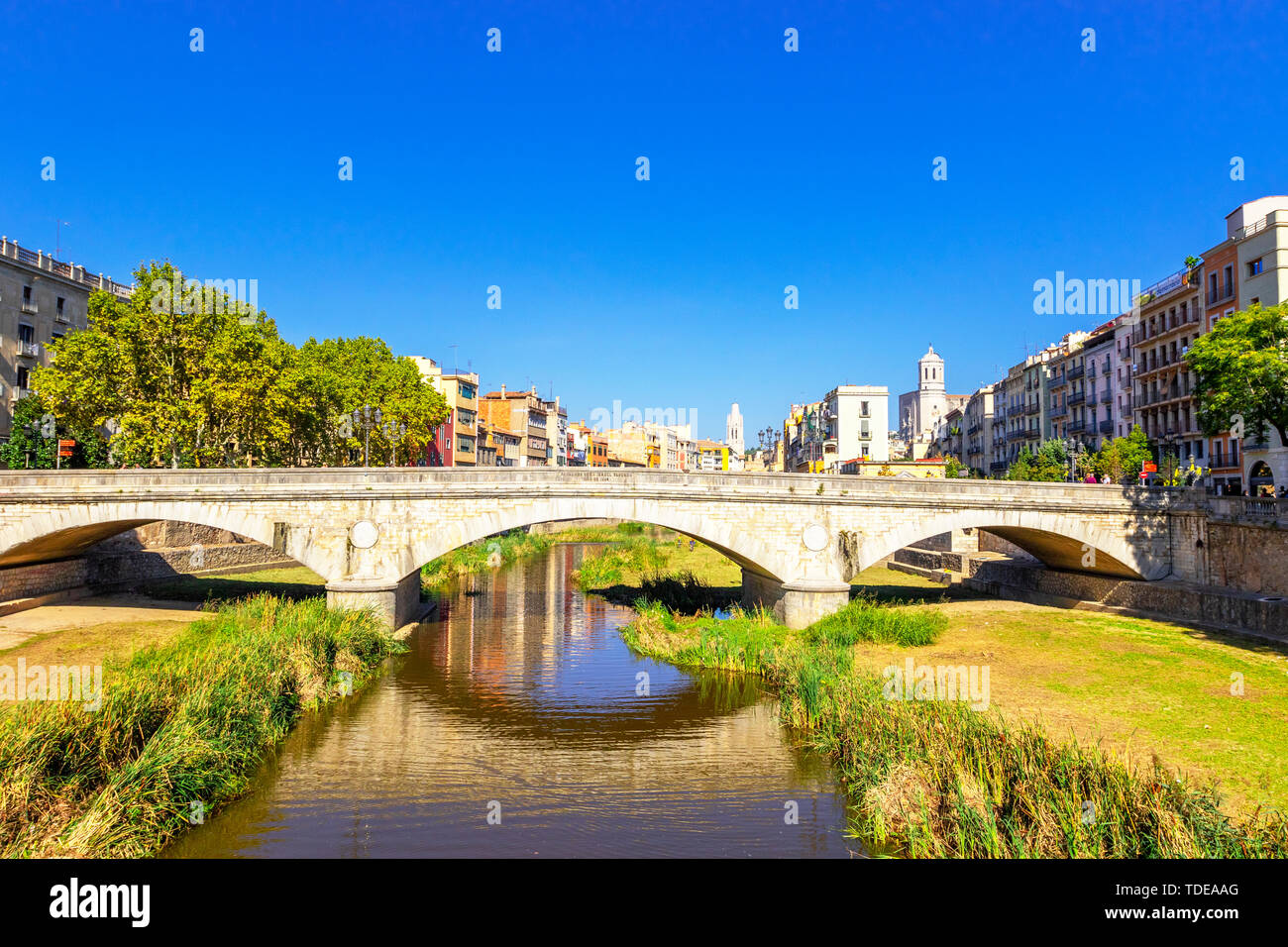 Cityscape, view of Girona, Catalonia, Spain, medieval houses and ...