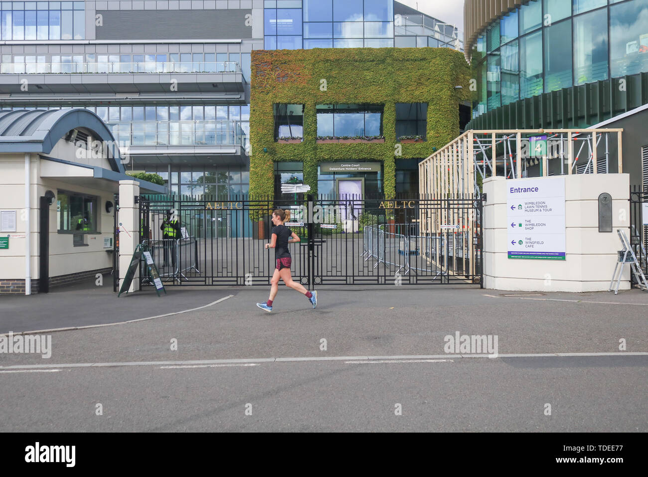 Wimbledon gate entrance hi-res stock photography and images - Alamy