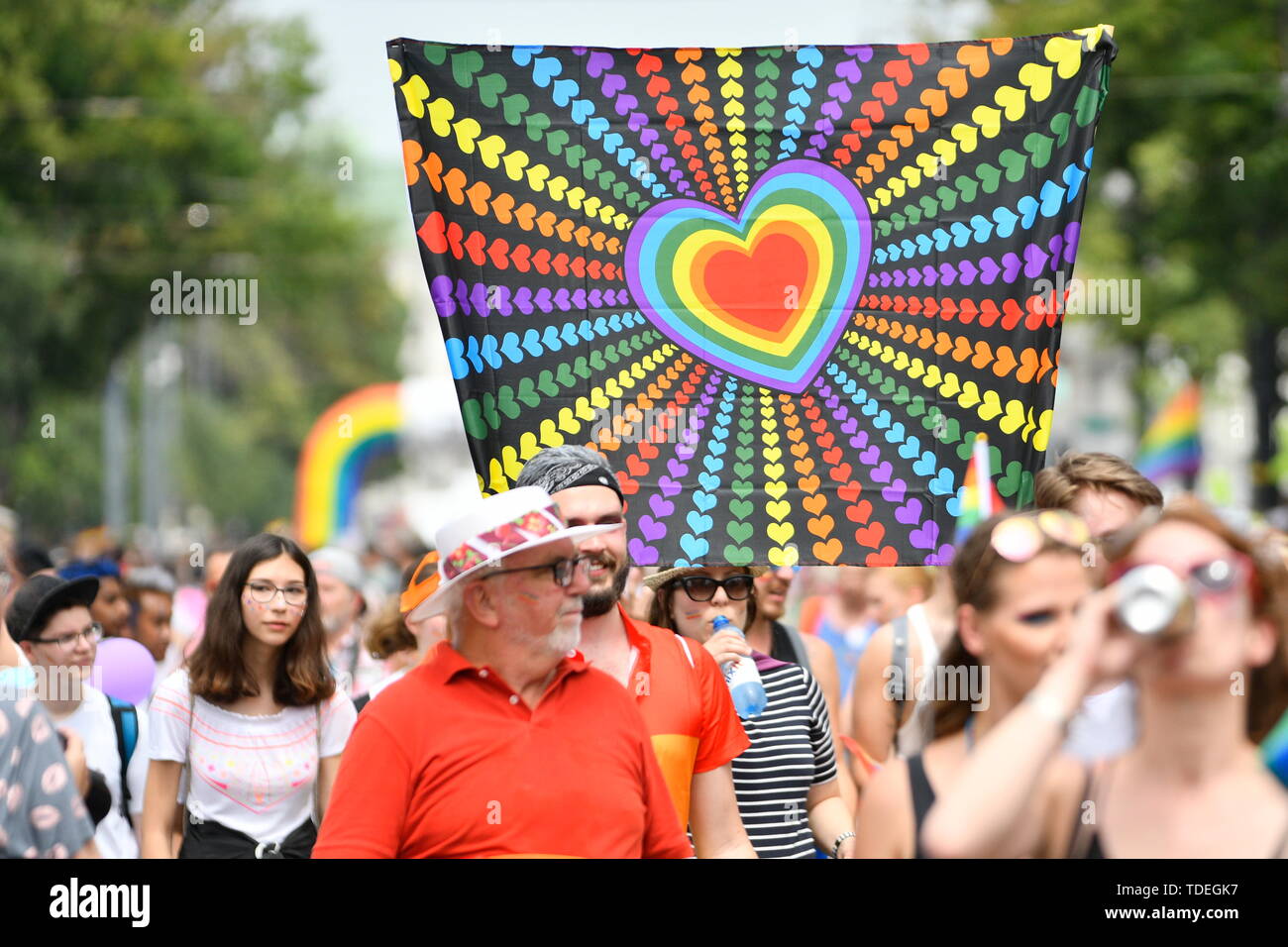 Identity parade hi-res stock photography and images - Alamy