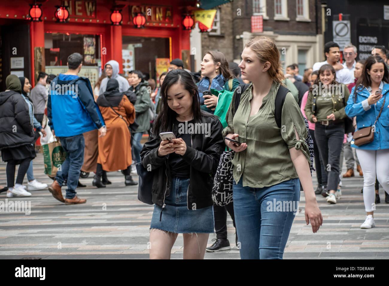 Feng shui inn restaurant hi-res stock photography and images - Alamy