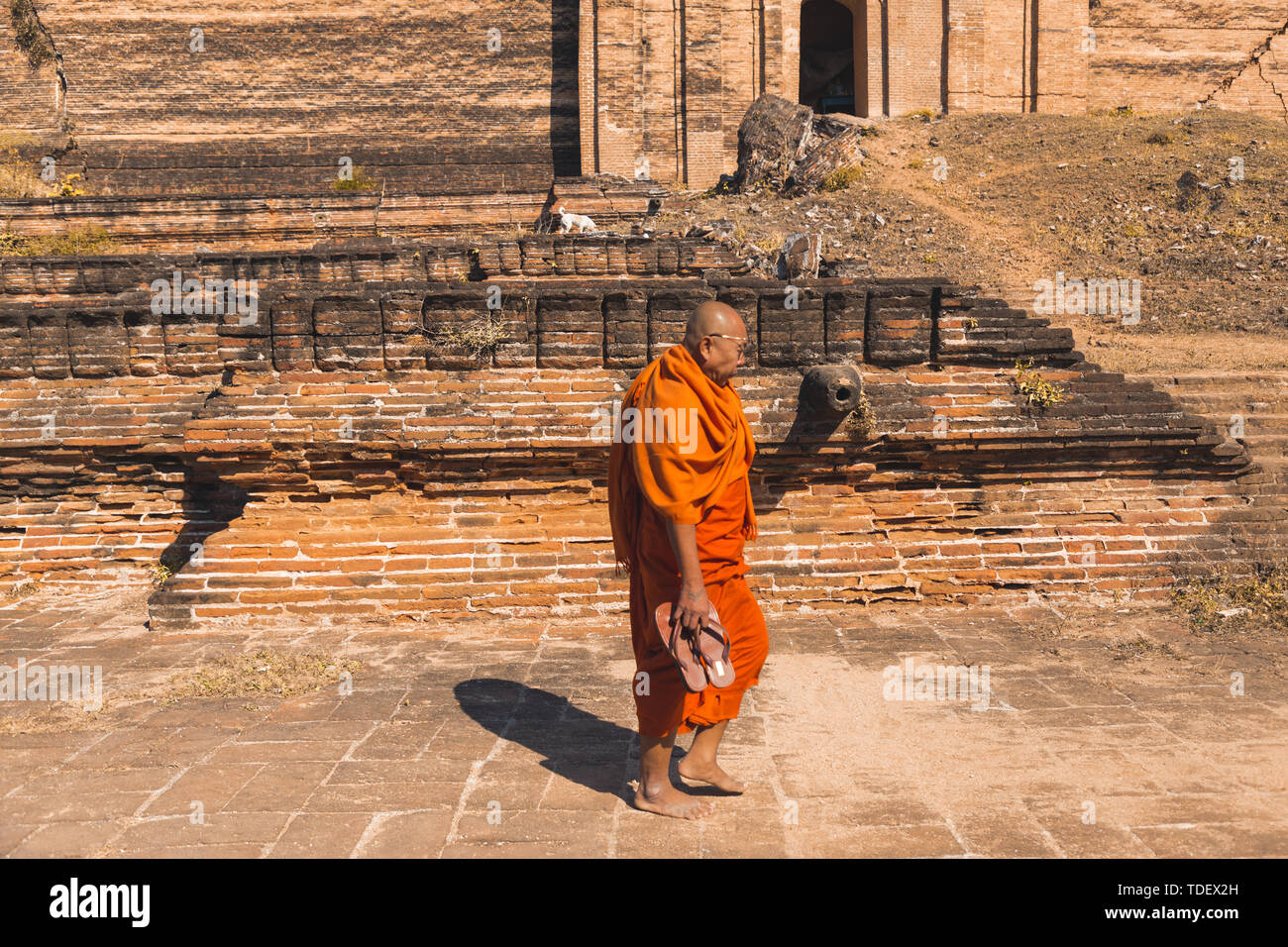 Mingon pagoda, ancient city of Mingon, Myanmar Stock Photo - Alamy