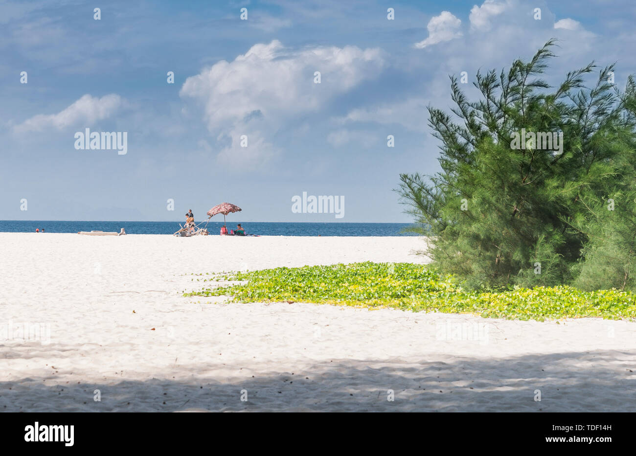 Phuzi Island, Pippi Island, Thailand, White Beach, Blue Sea Ship ...
