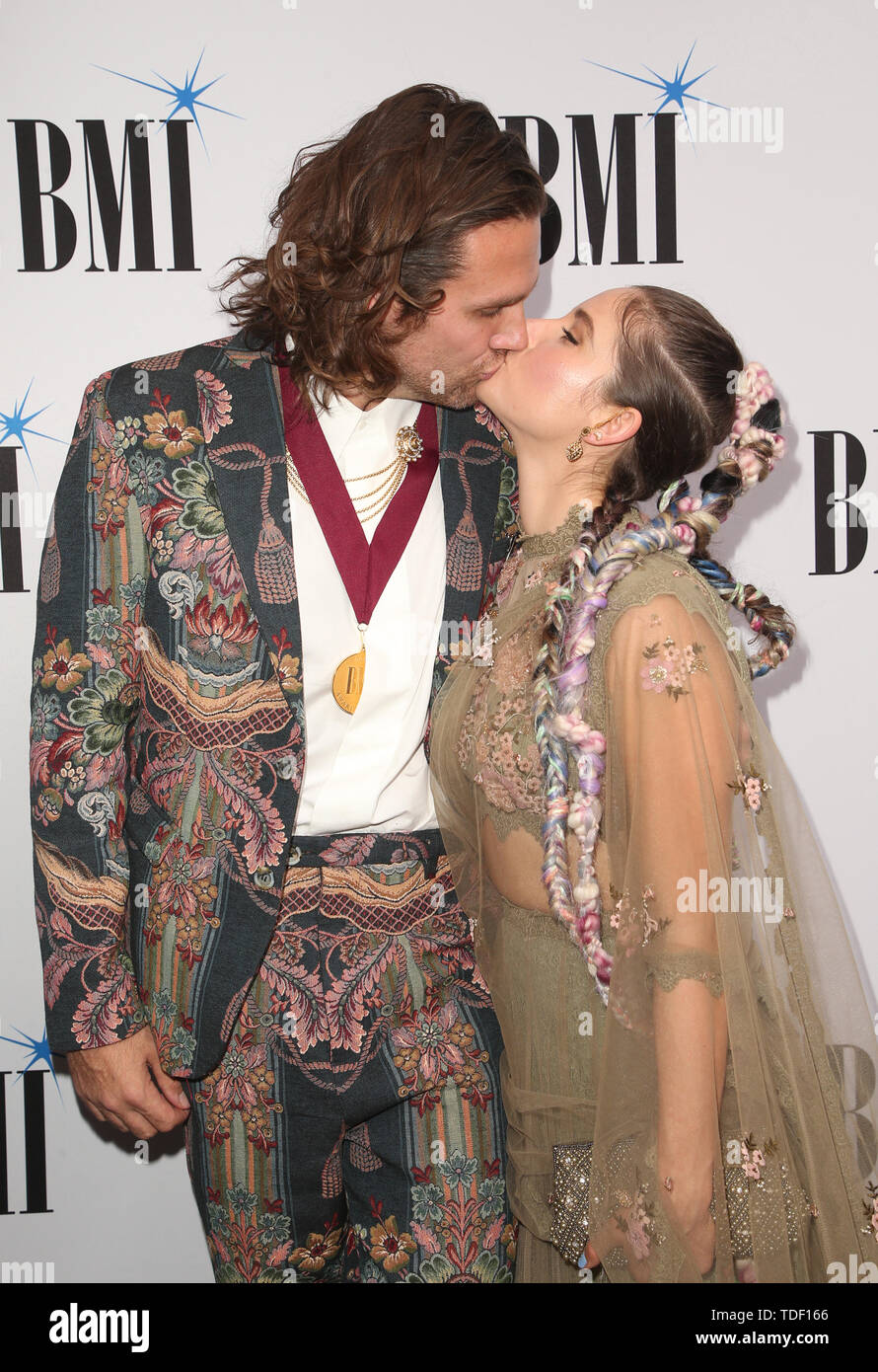 Jason evigan hi-res stock photography and images - Alamy