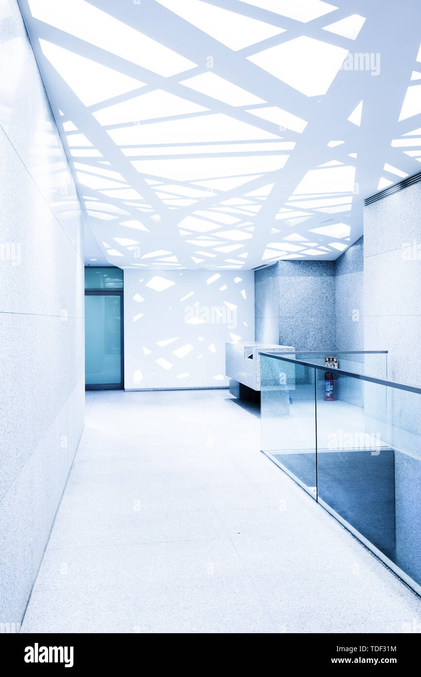 Glass railing hi-res stock photography and images - Alamy