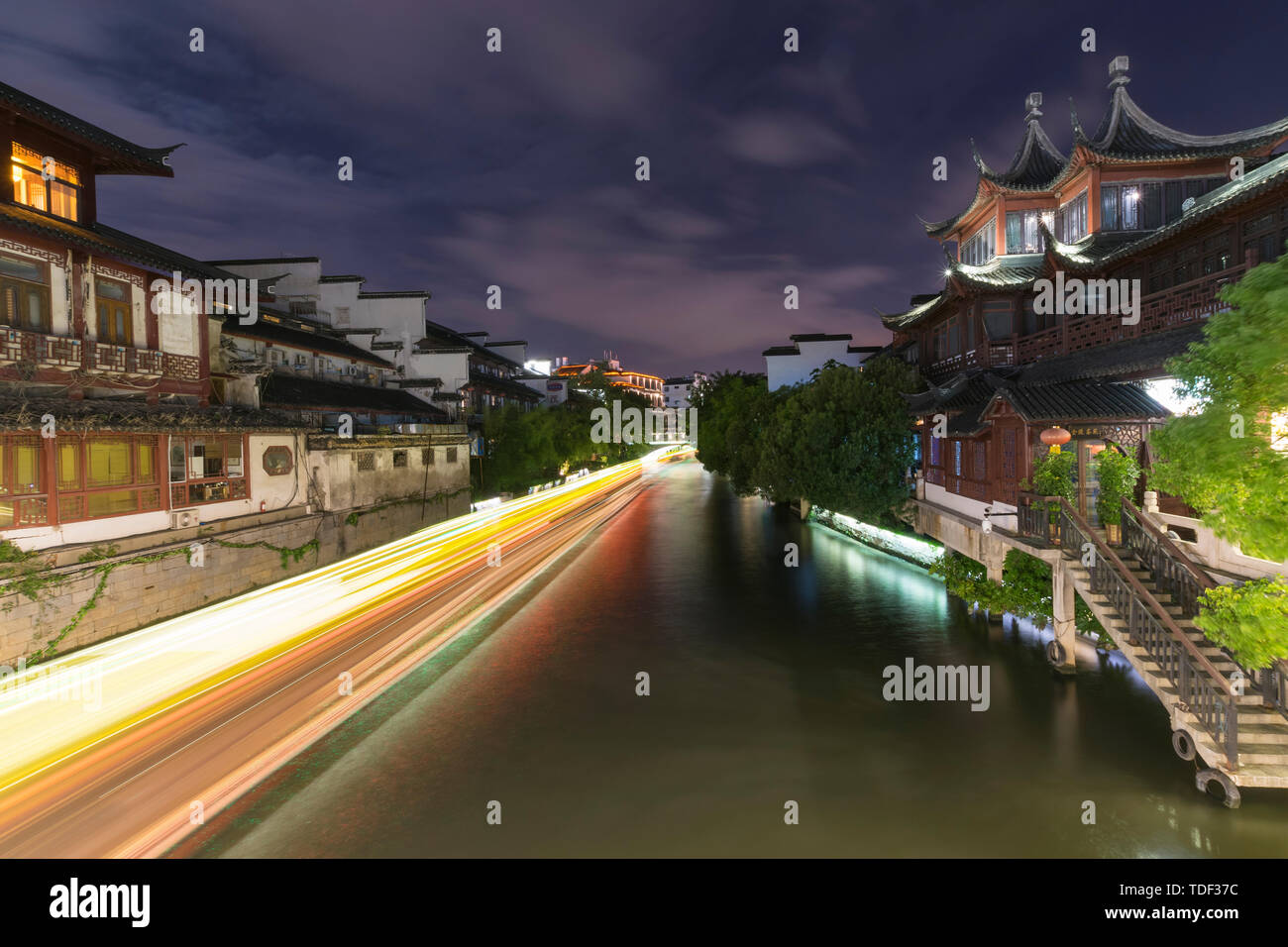 Nanjing confucius temple water street night scenery hi-res stock ...