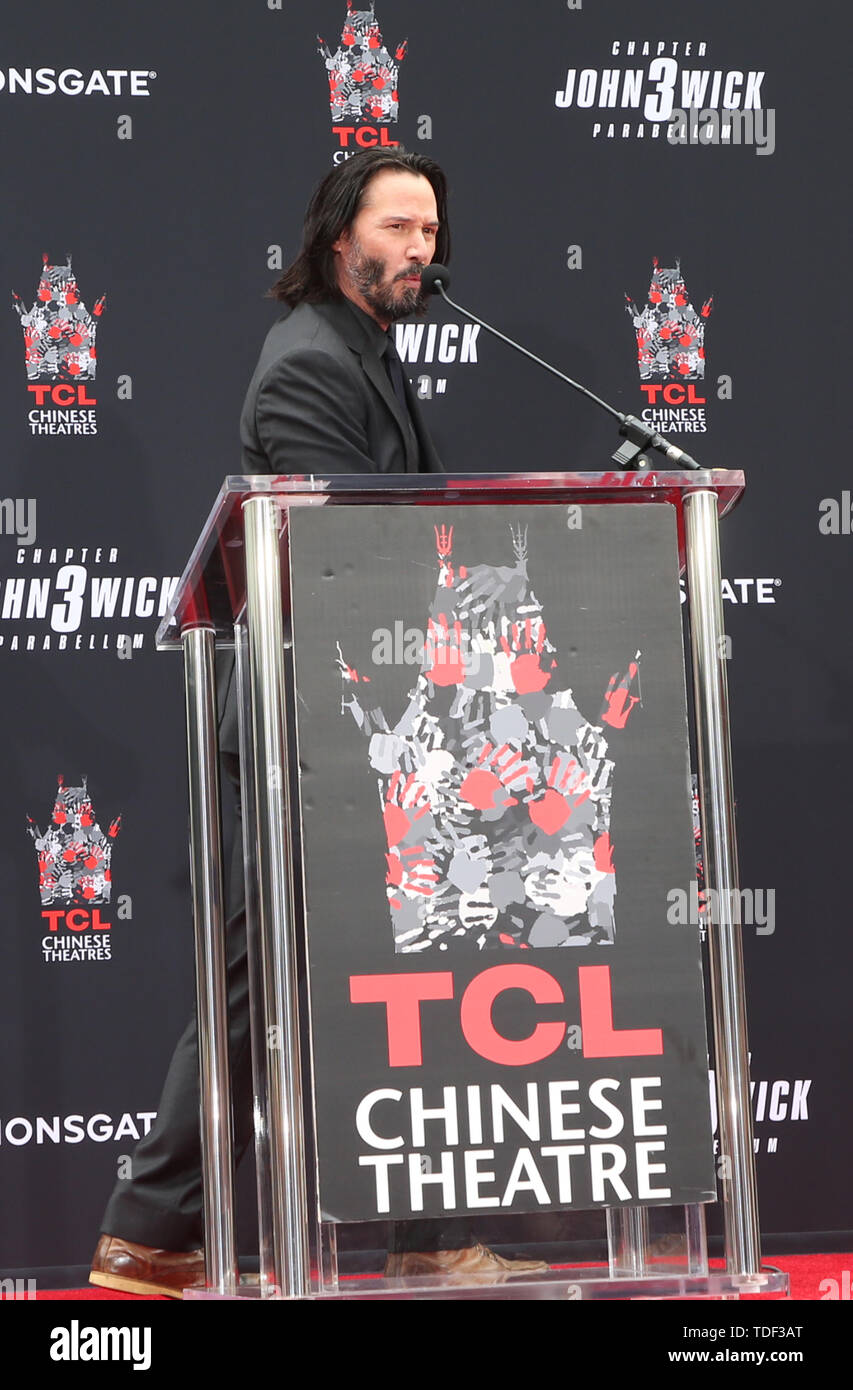 Keanu reeves prints hi-res stock photography and images - Alamy