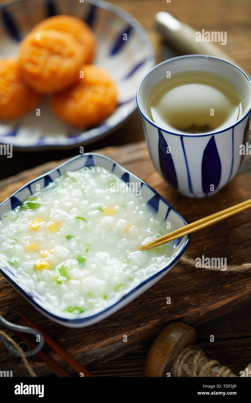 Corn porridge, breakfast nutrition, breakfast breakfast Stock Photo - Alamy
