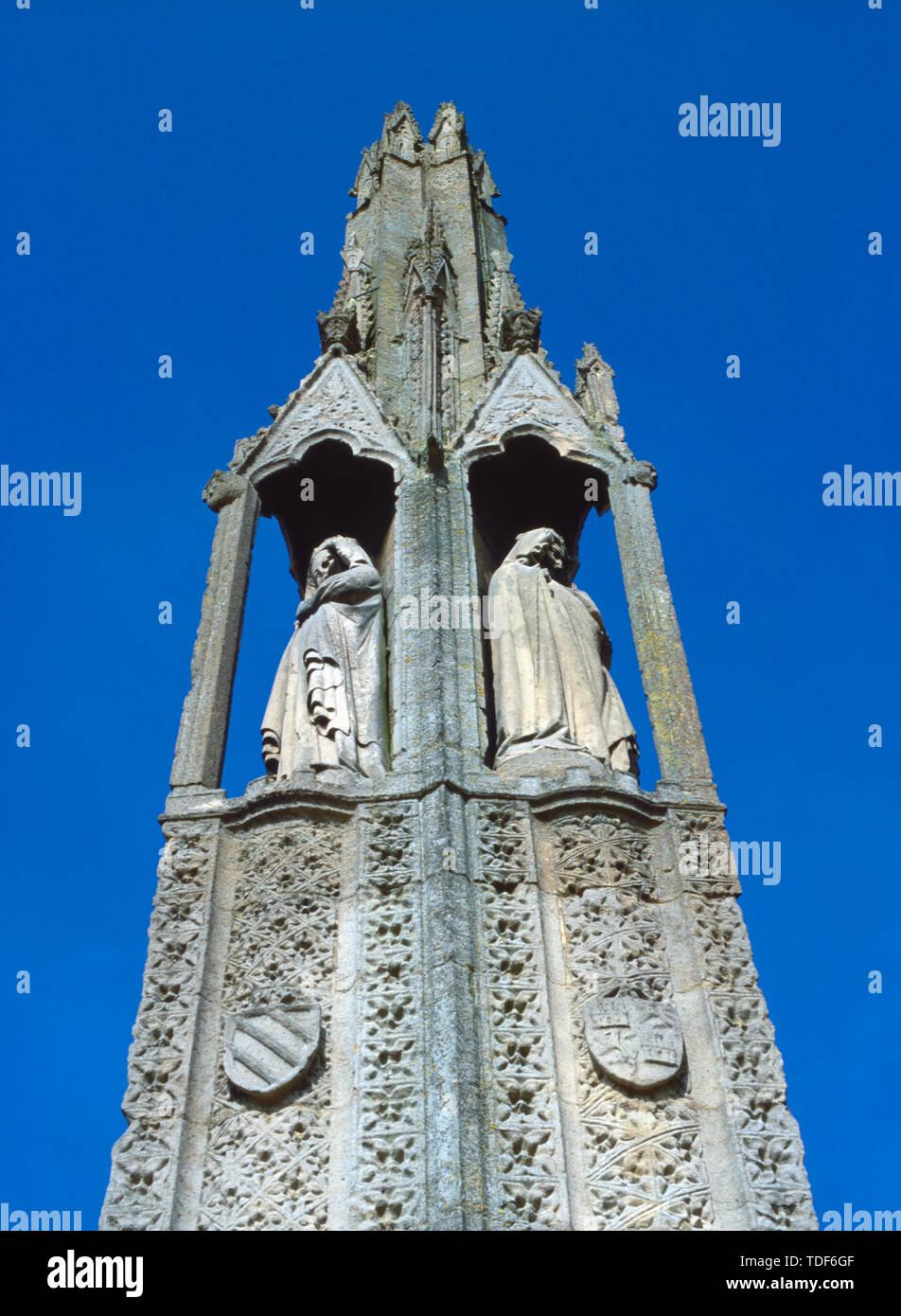 Eleanor cross crosses hi-res stock photography and images - Alamy