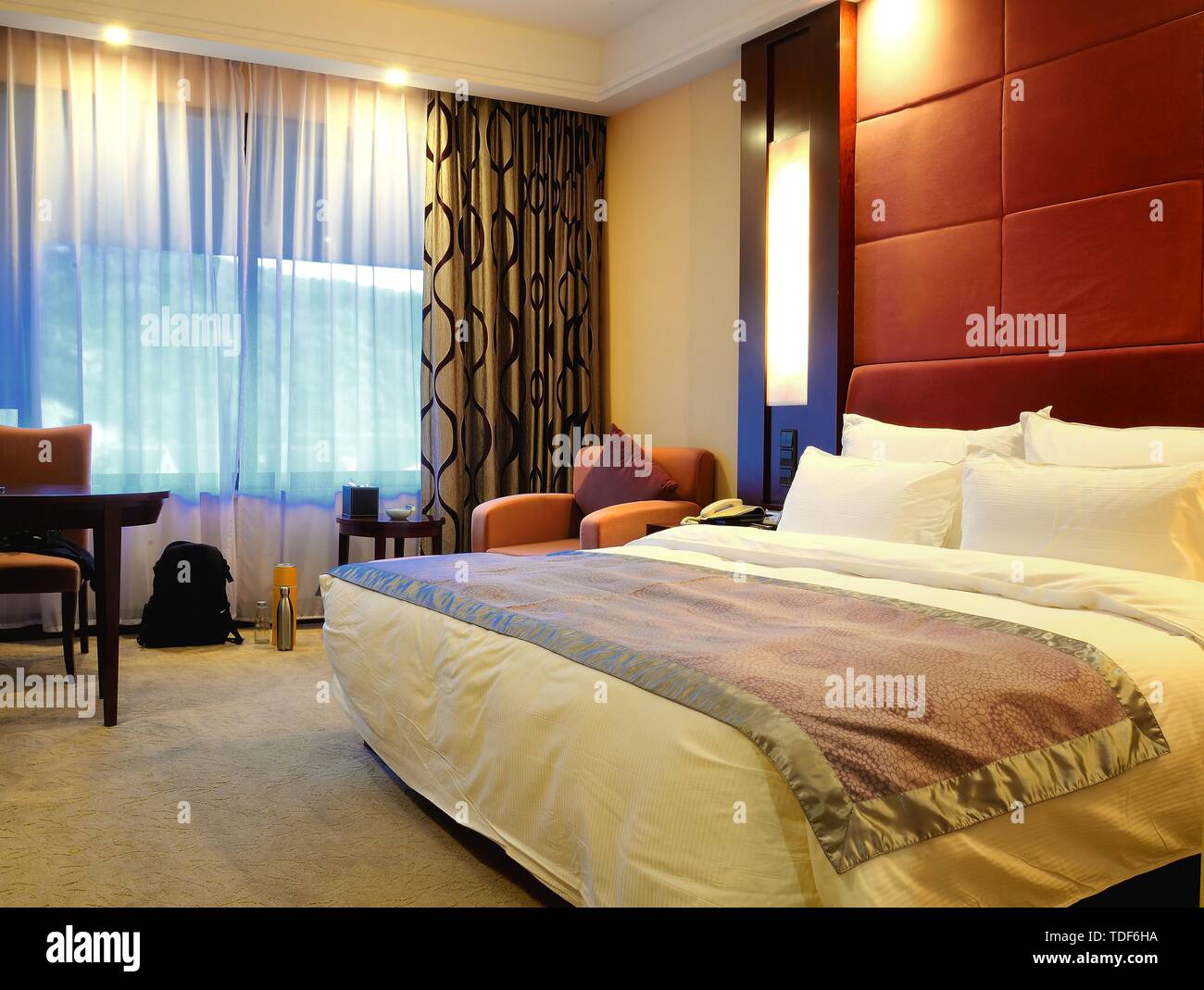 Inside view of hotel room Stock Photo - Alamy
